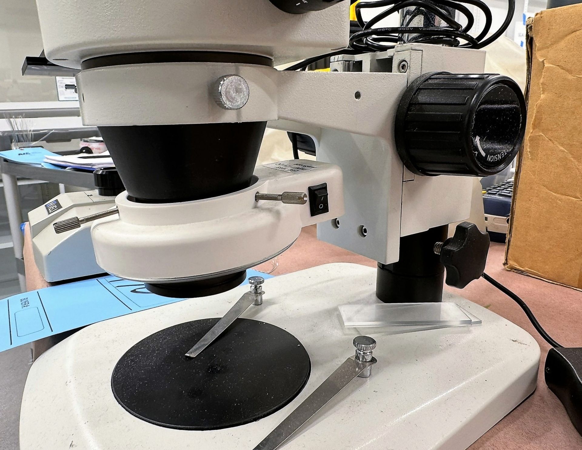 Lot Of (2) Microscopes. With (1) Meiji Techno ML5000, (1) Amscope ...