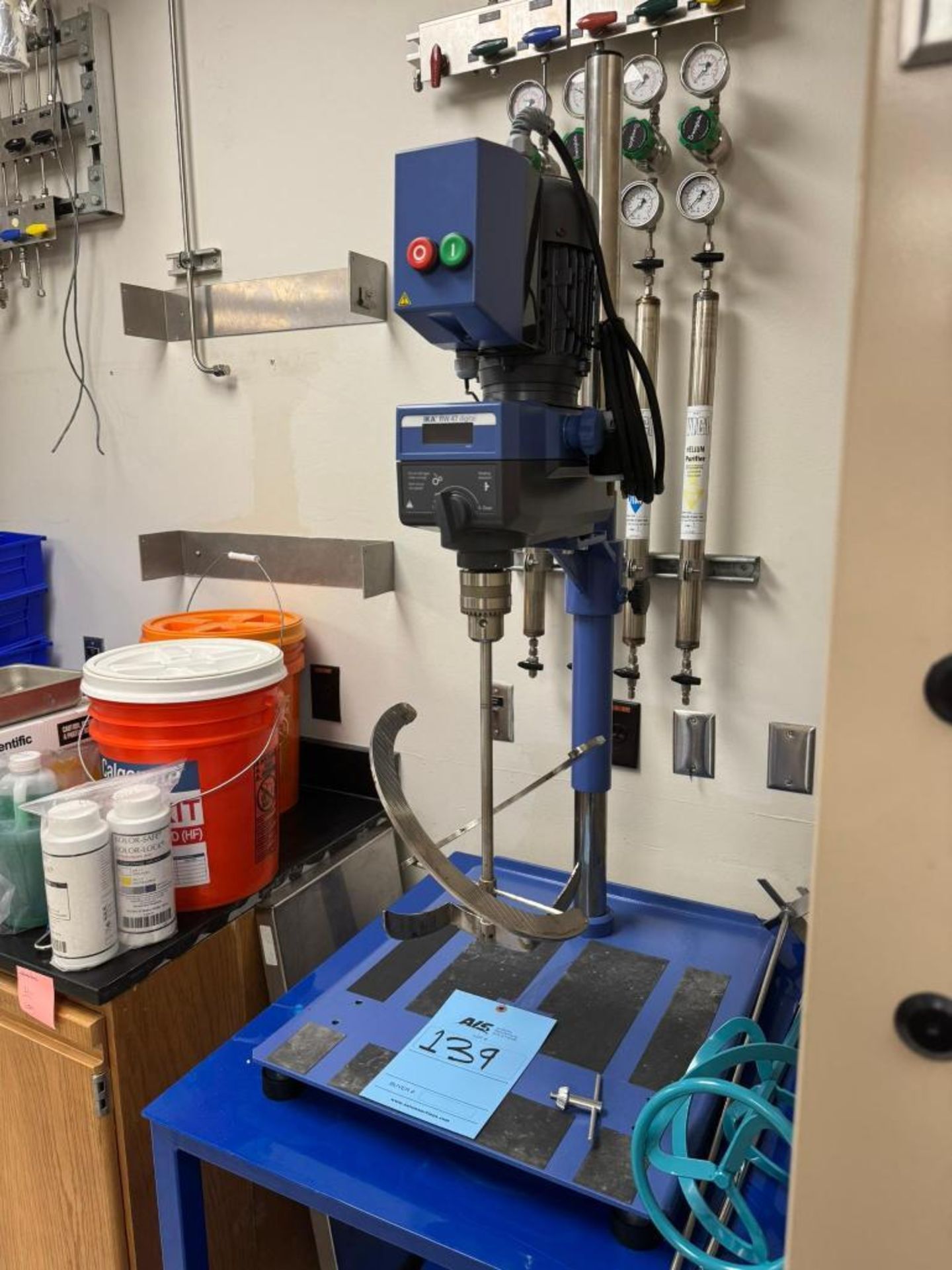 IKA Overhead Stirrer, Model RW47-D-S10, 0.37kw Motor. With stand, table ...