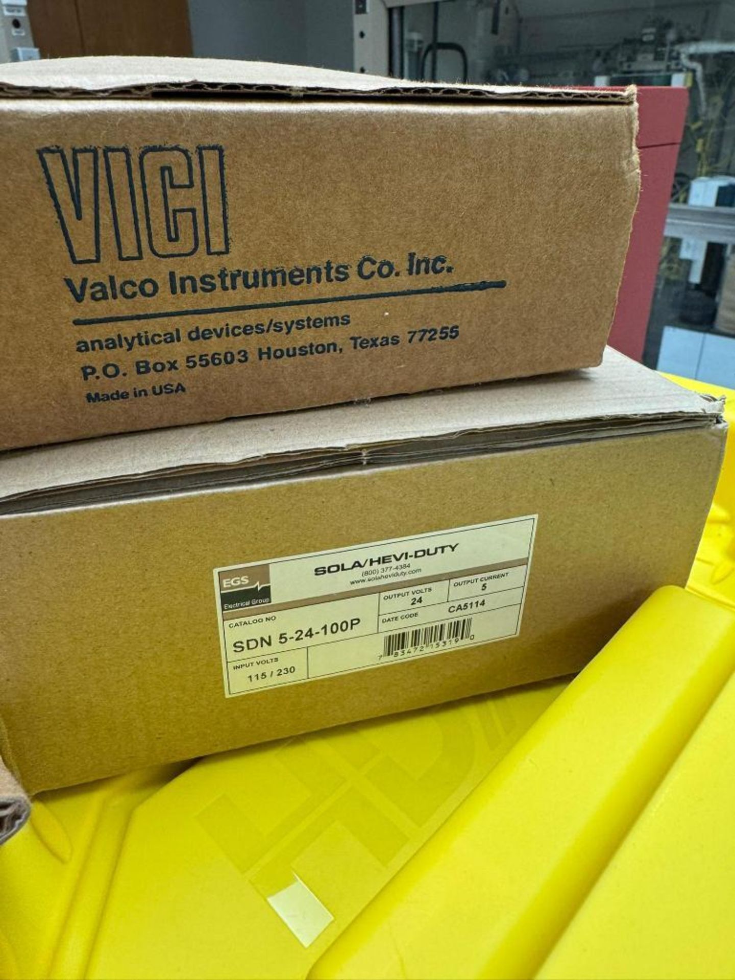 Lot Consisting of: Assorted Agilent GC Parts and Assorted Vici ...