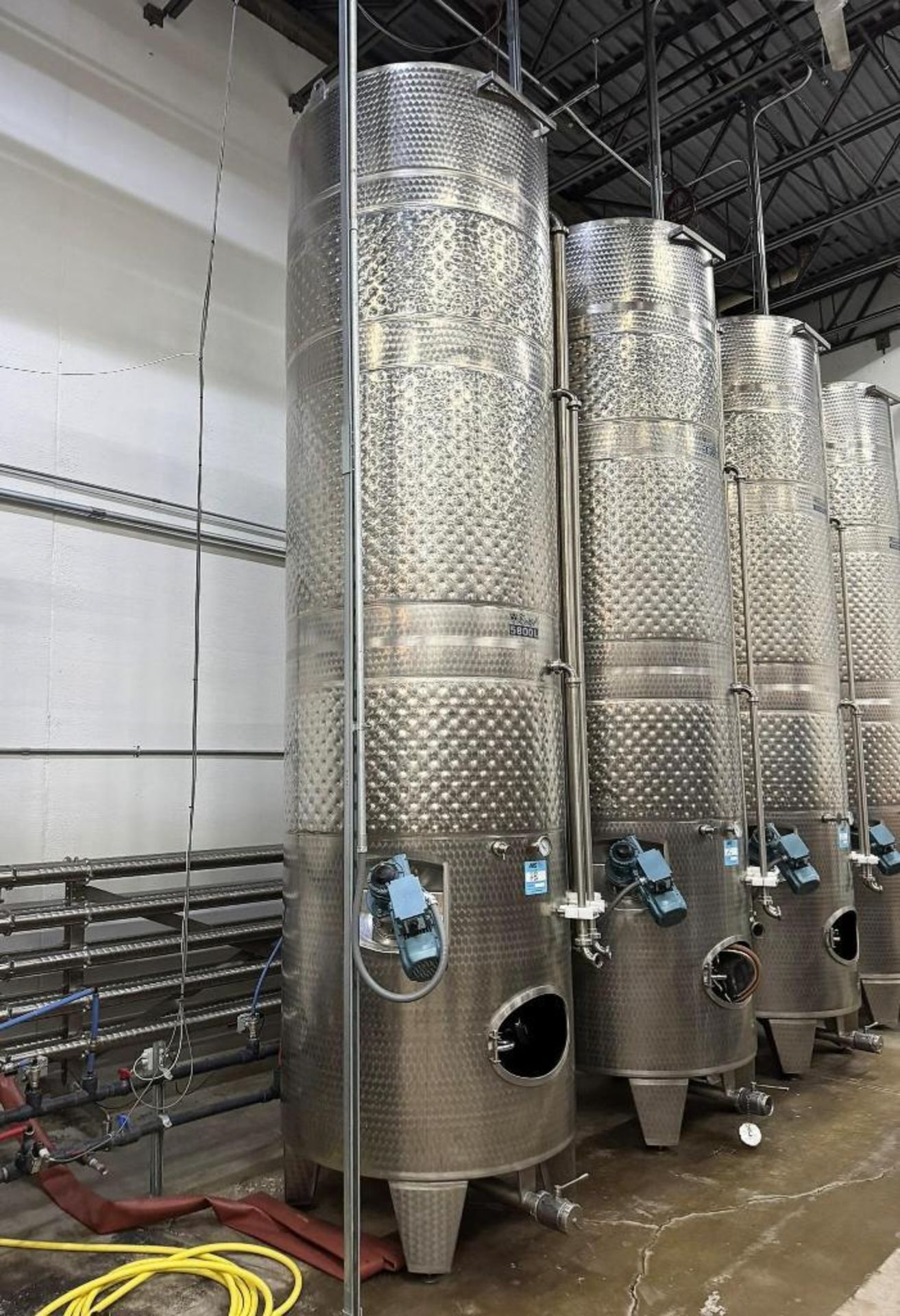 Zottel 5800 Liter Stainless Steel Agitated & Jacketed Fermenter Tank ...