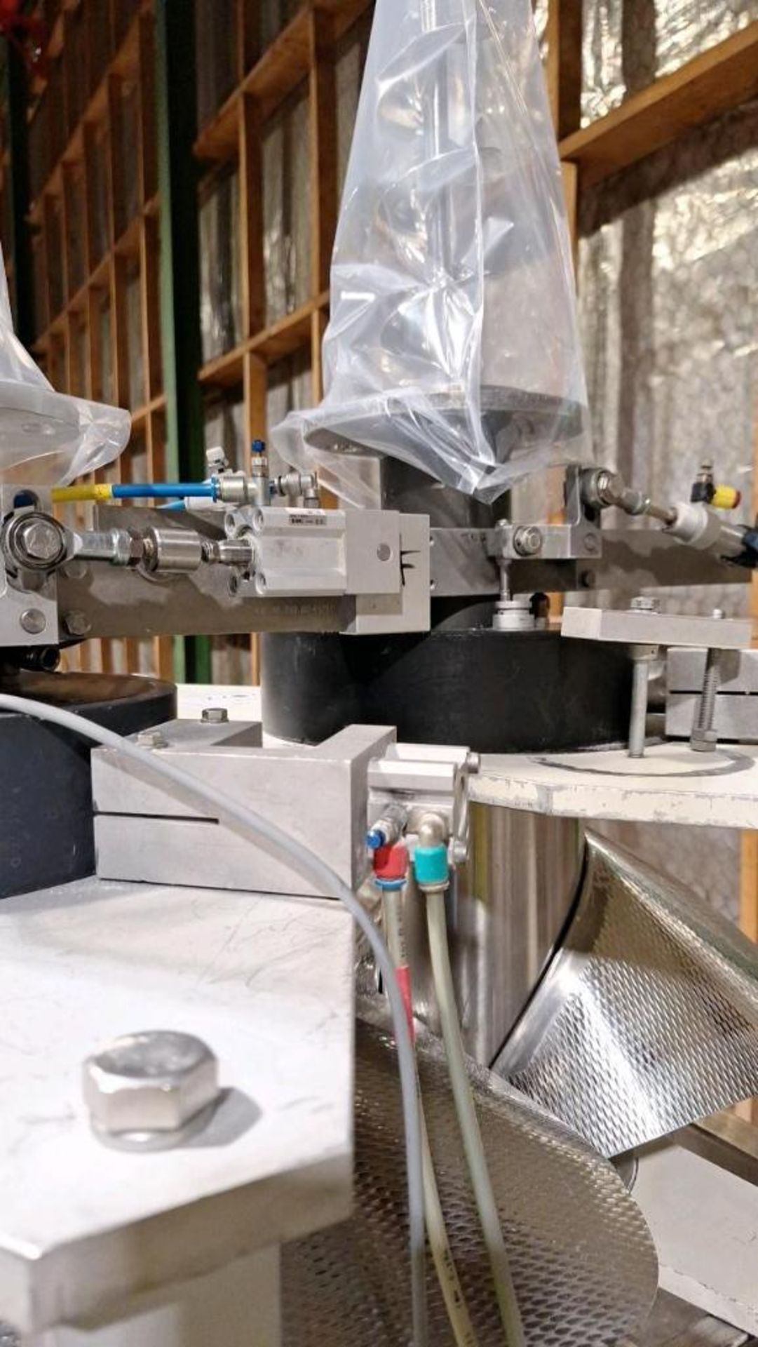 Lot of: Wolf Sachet Filler Change Parts.