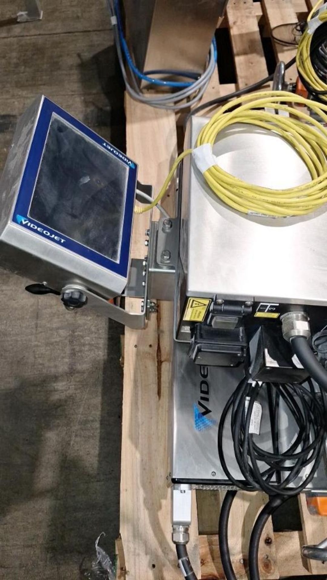 Lot Pallet Consisting of: Various Video jet Sensors & Assorted Controllers.
