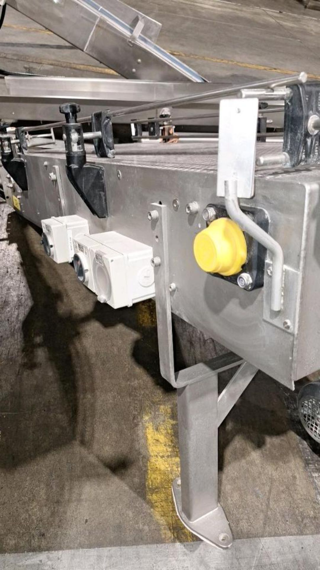 Dorner 2200 Series Check Weight Reject Table Conveyor System, 18" Belt ...