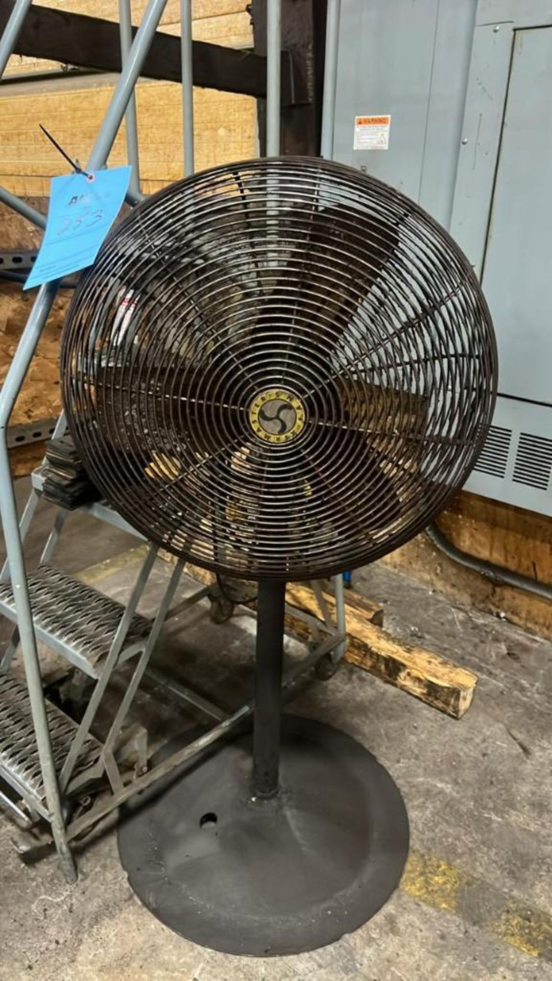 LOT: (2) Pedestal Fans, and 50" Rolling Safety Stairs.