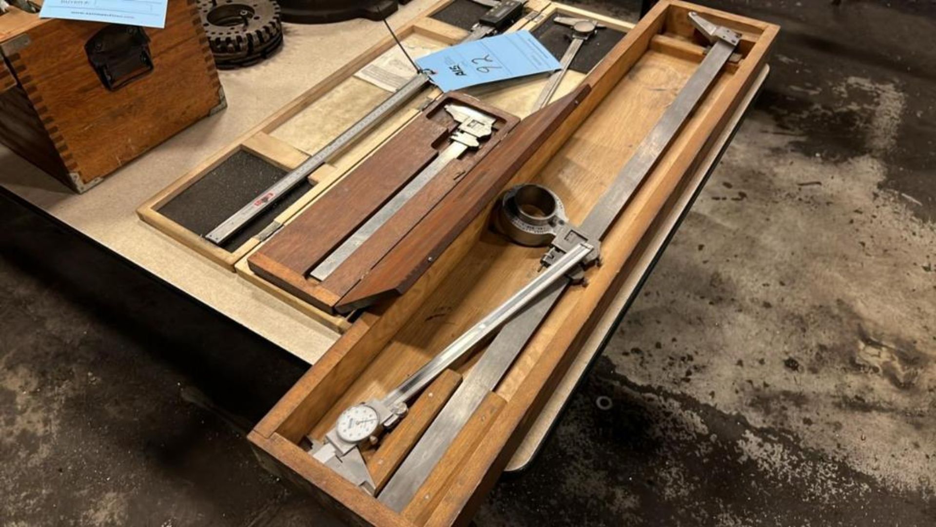 LOT: (1) Digital SPI 24" Calipers, Assorted Dials and Vernier Calipers.