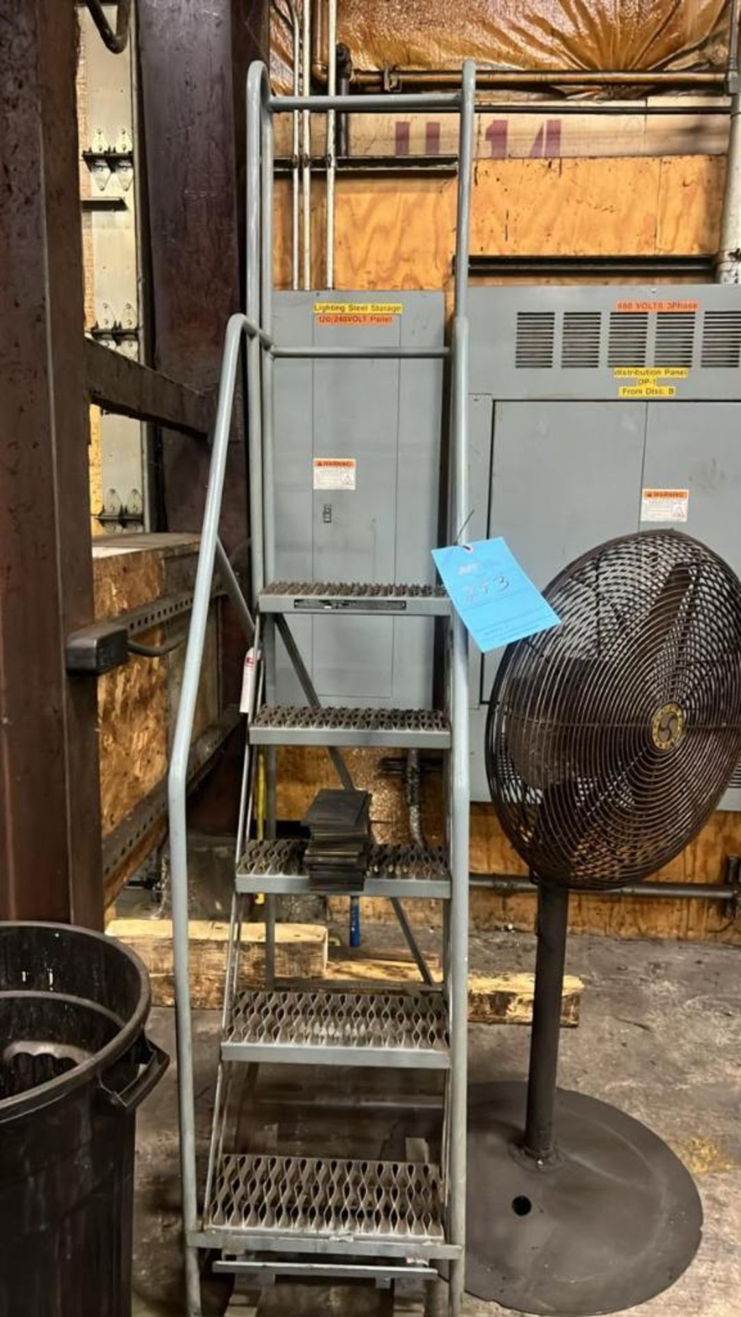 LOT: (2) Pedestal Fans, and 50" Rolling Safety Stairs.