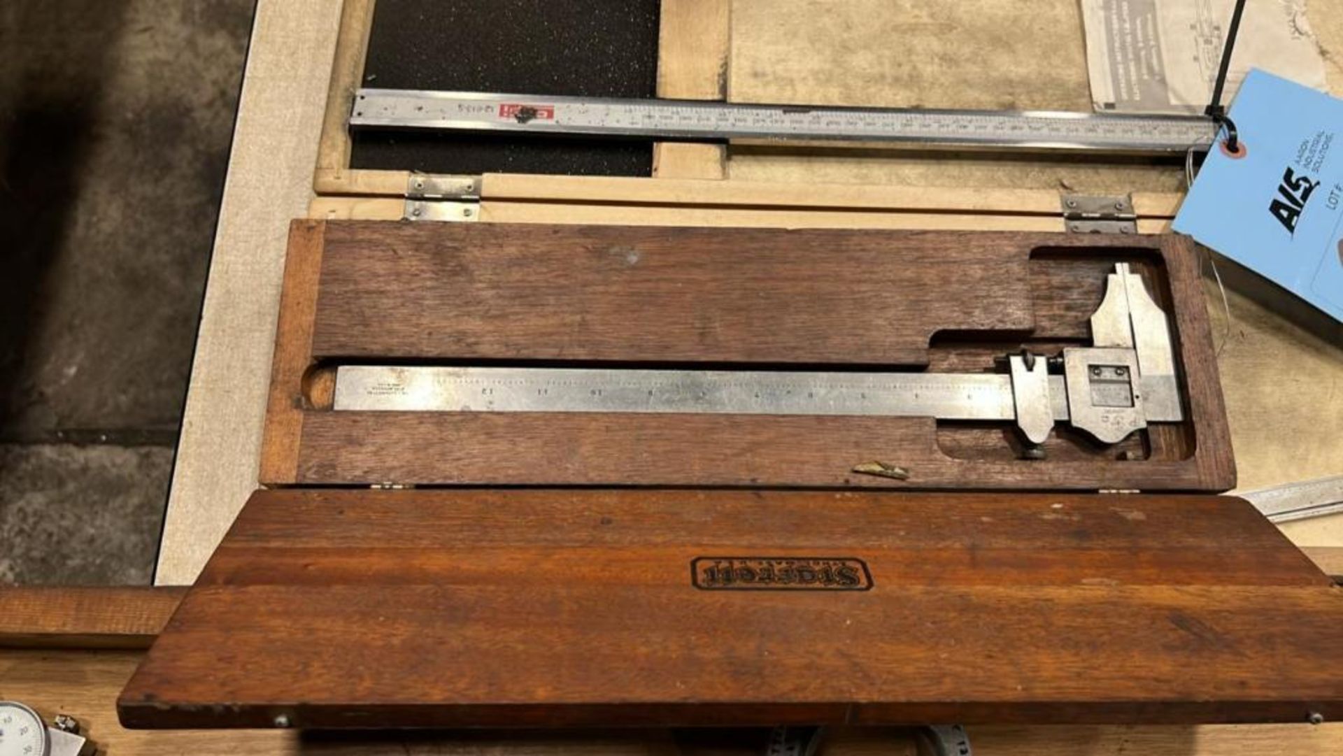 LOT: (1) Digital SPI 24" Calipers, Assorted Dials and Vernier Calipers.