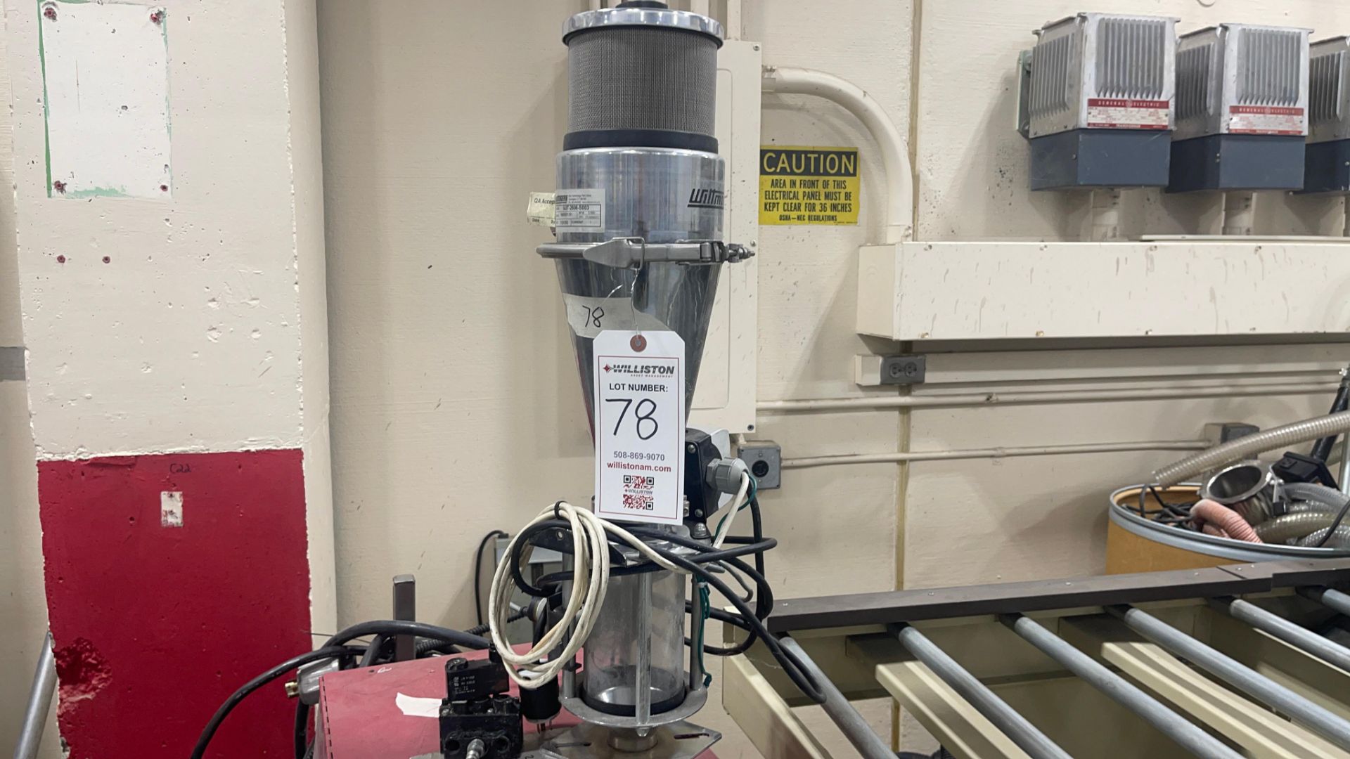 Wittmann Material Loader, Model NJIT-2606-S003, Serial: W6000001281