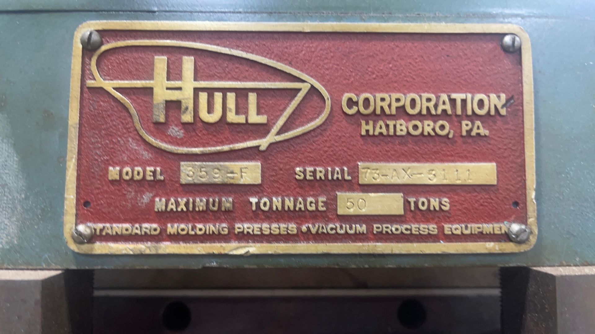 50 Ton Hull Compression Molding Machine, Model 359-F, Tonnage: 50 ...