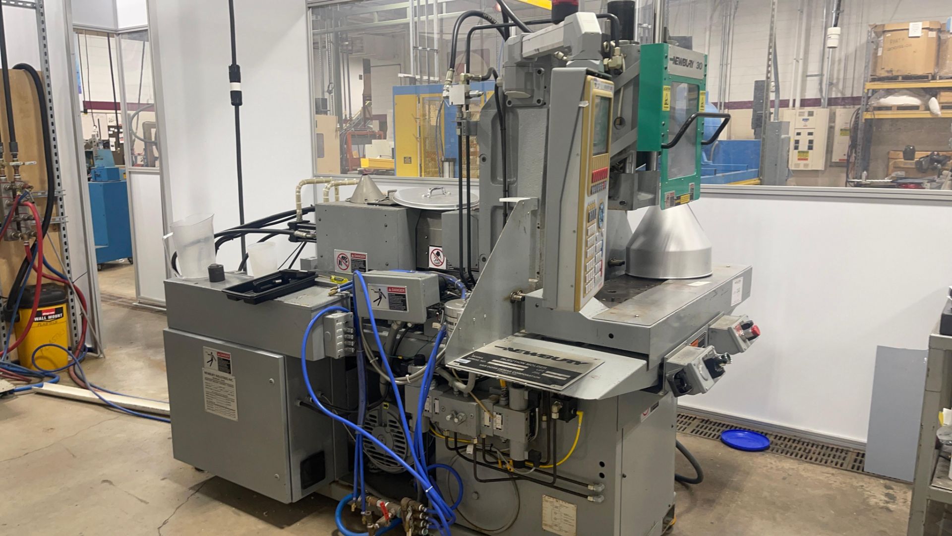 30 Ton, 2 Oz. Newbury Vertical Injection Molding Machine with Shuttle ...