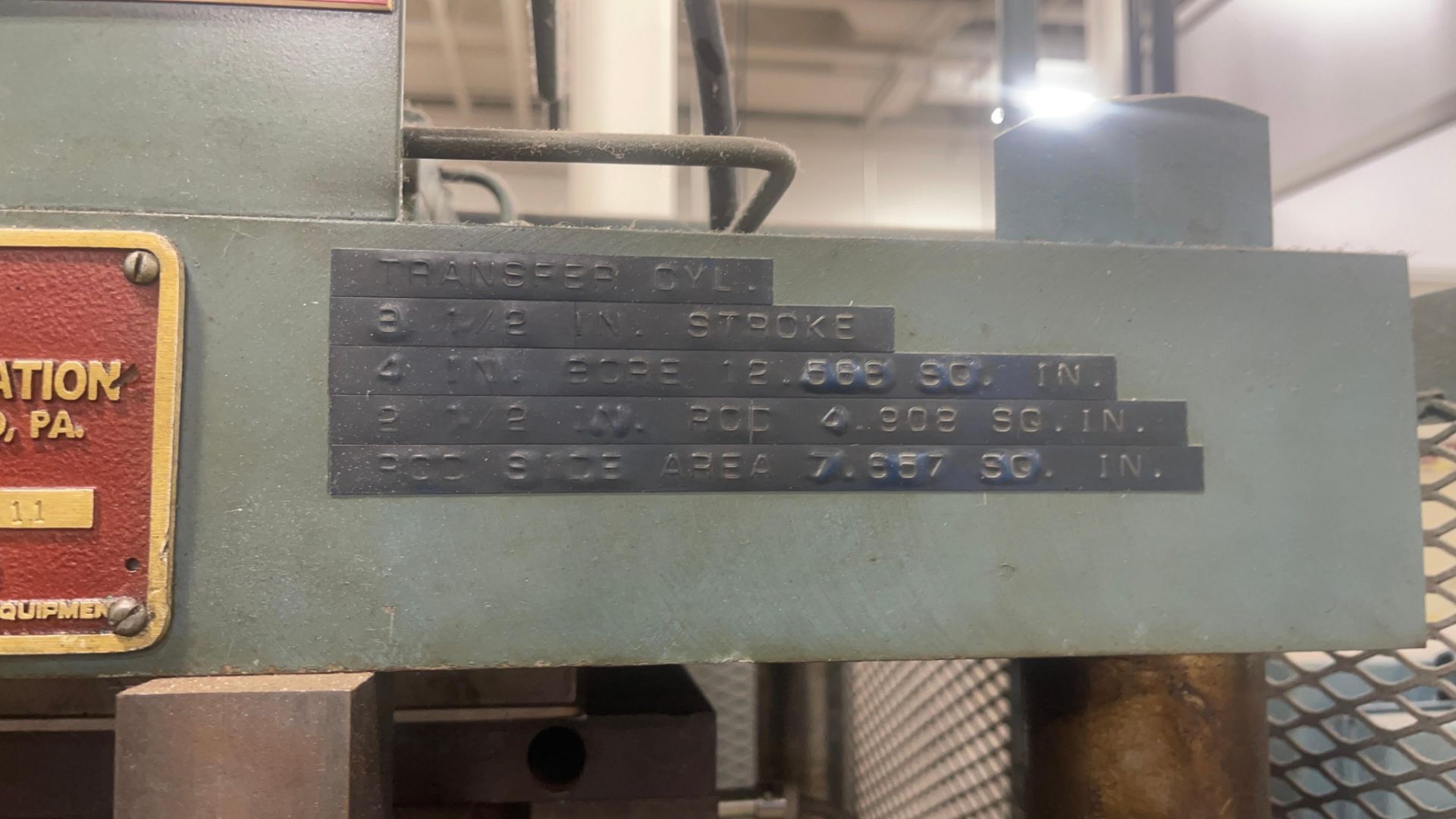 50 Ton Hull Compression Molding Machine, Model 359-F, Tonnage: 50 ...