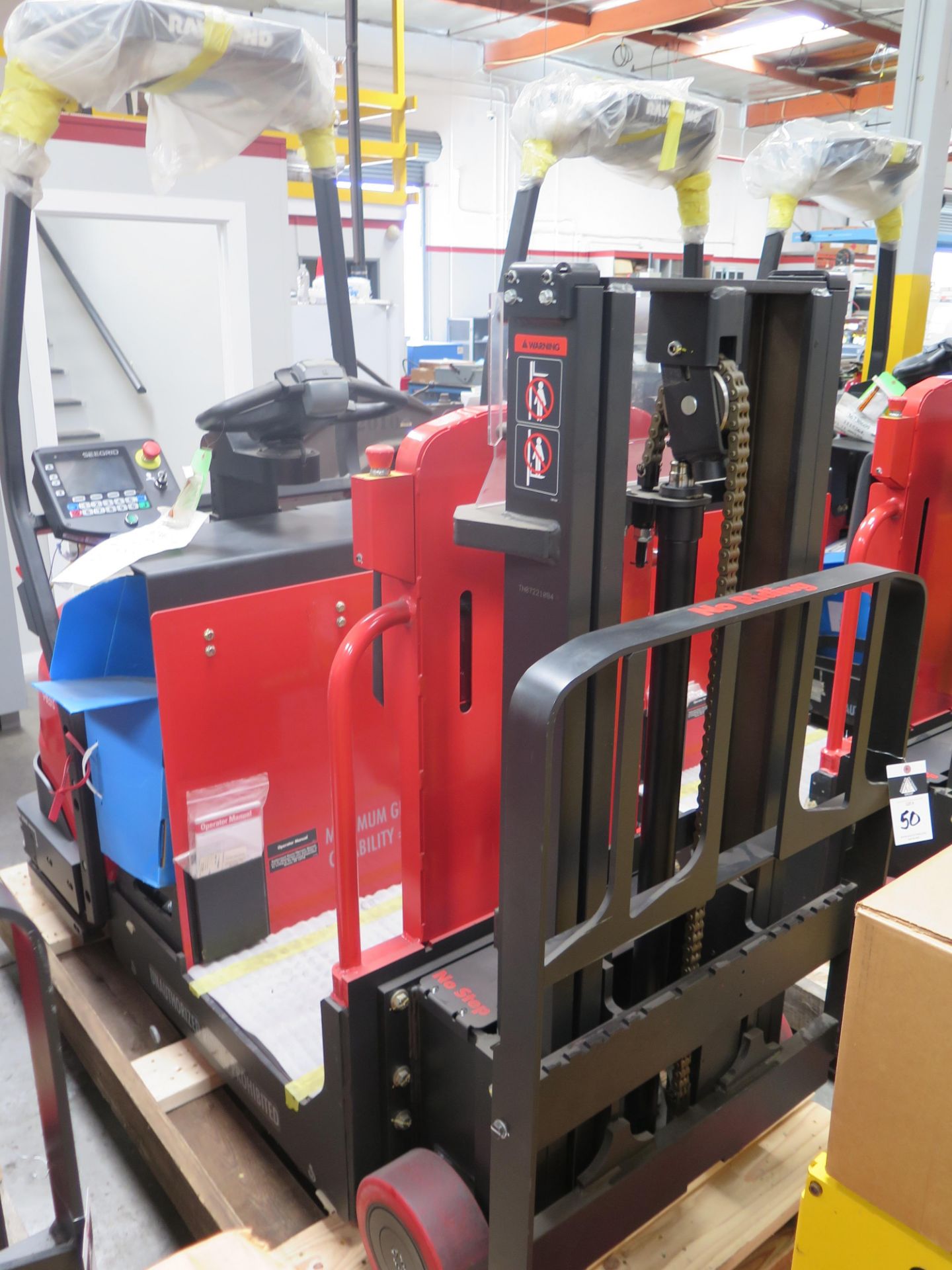 (NEW) 2021 Raymond 3030 Courier Automated Electric Lift Truck Stackers ...