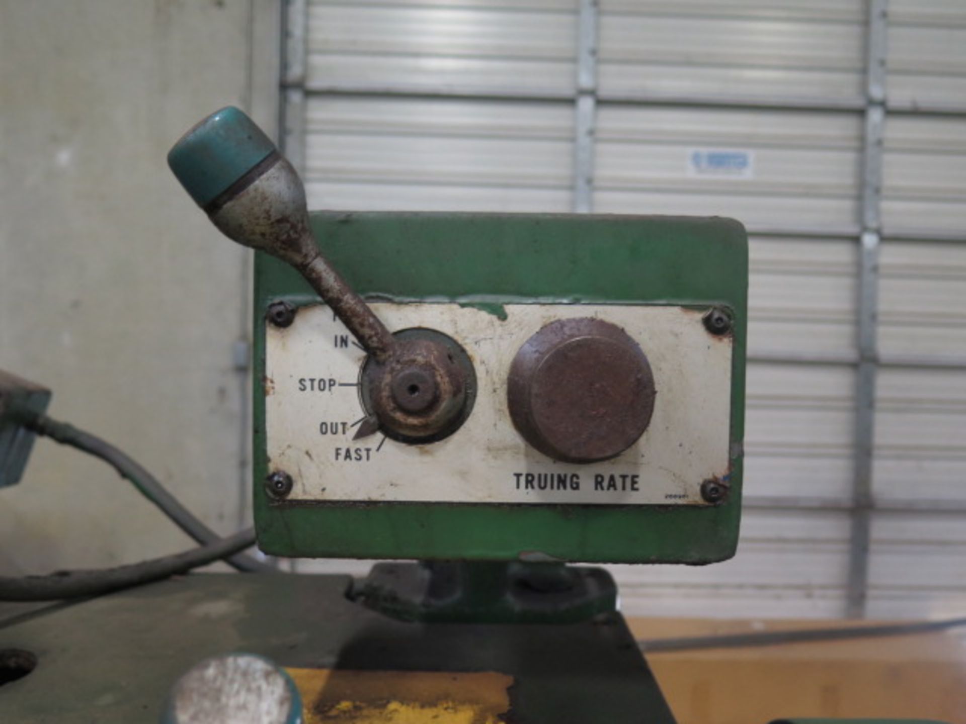 Cincinnati Centerless Grinder w/ Hydraulic Grinding Wheel Dresser ...
