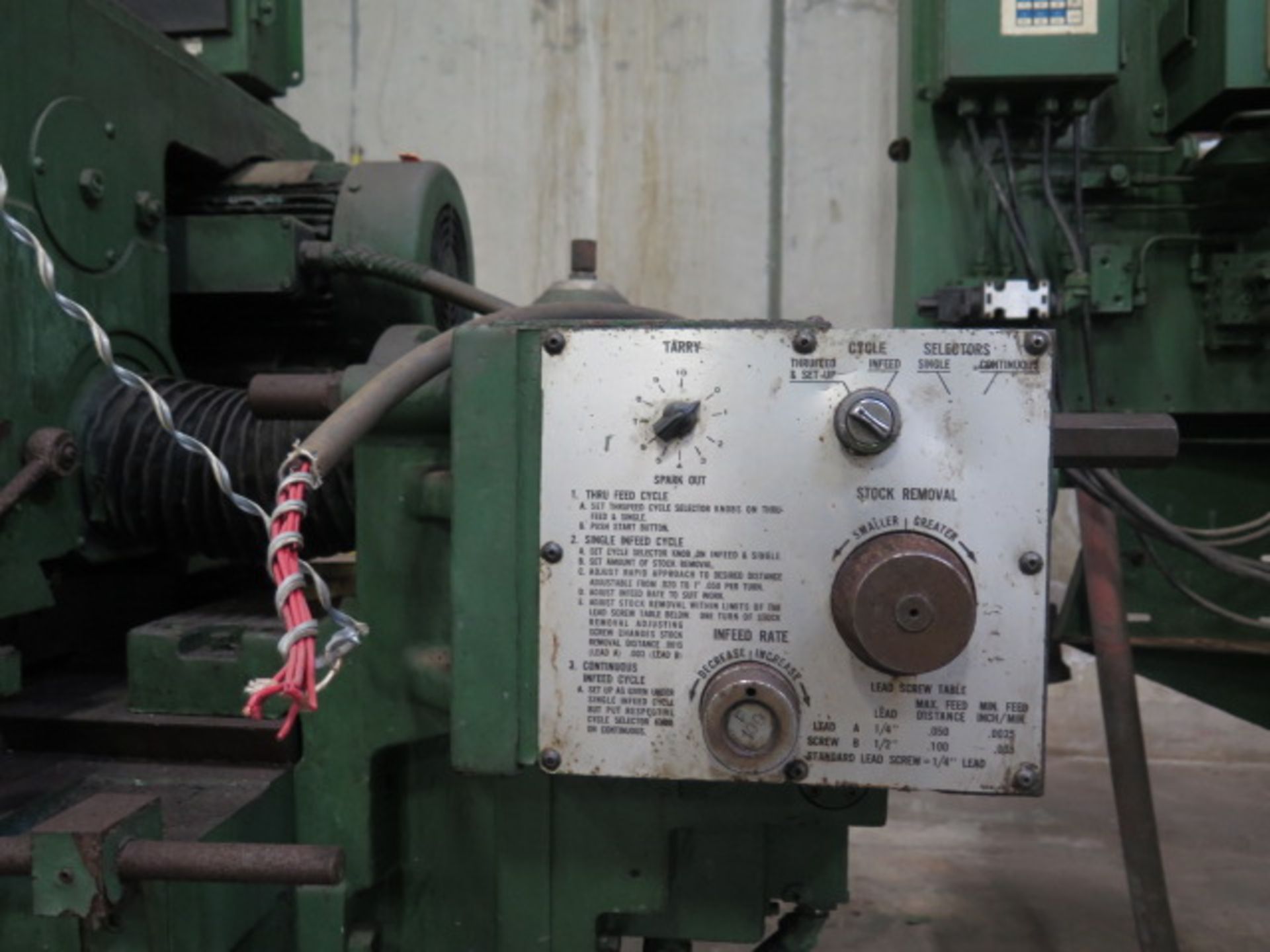 Cincinnati Centerless Grinder w/ Hydraulic Grinding Wheel Dresser ...