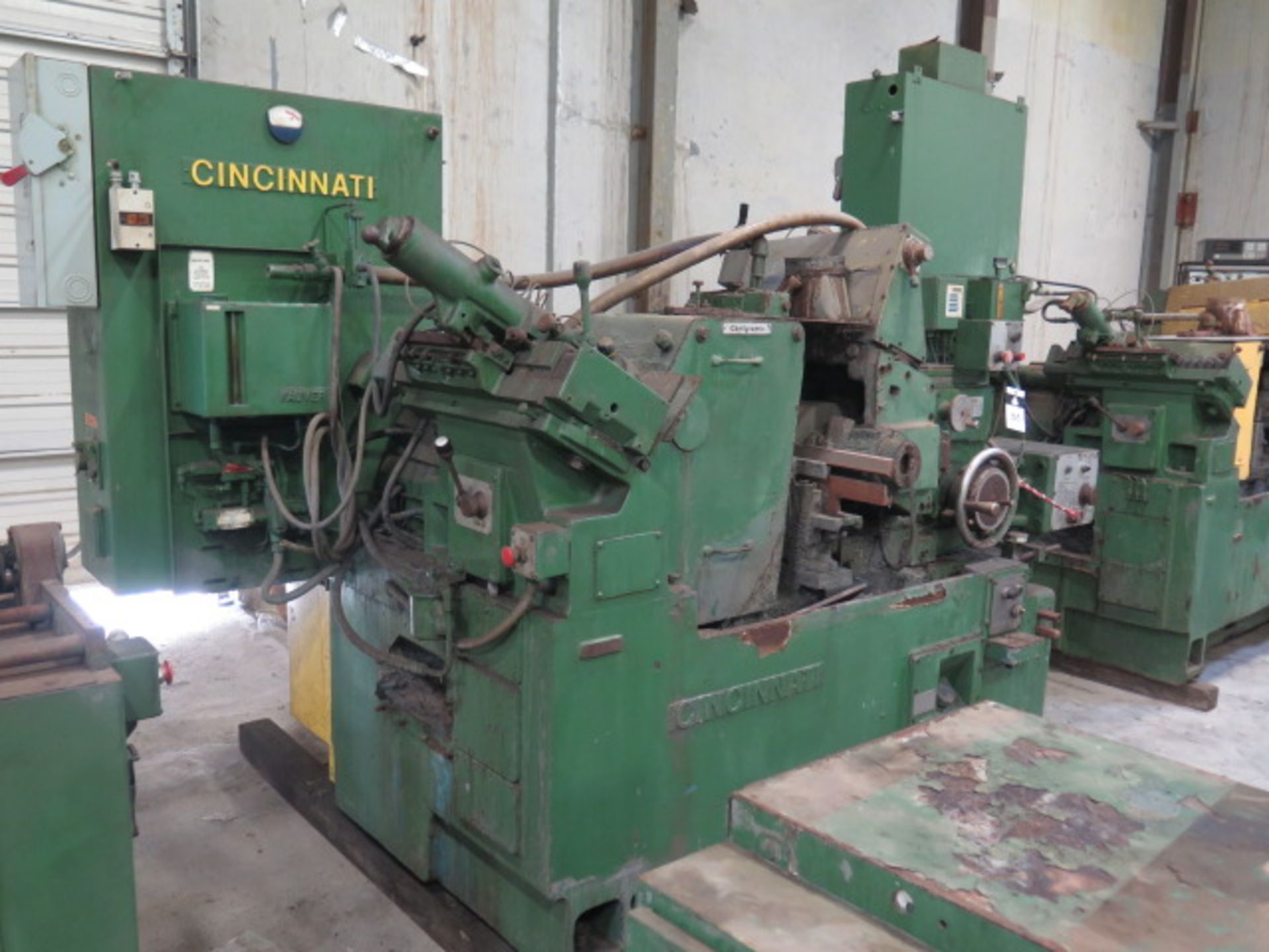 Cincinnati Centerless Grinder w/ Hydraulic Grinding Wheel Dresser ...