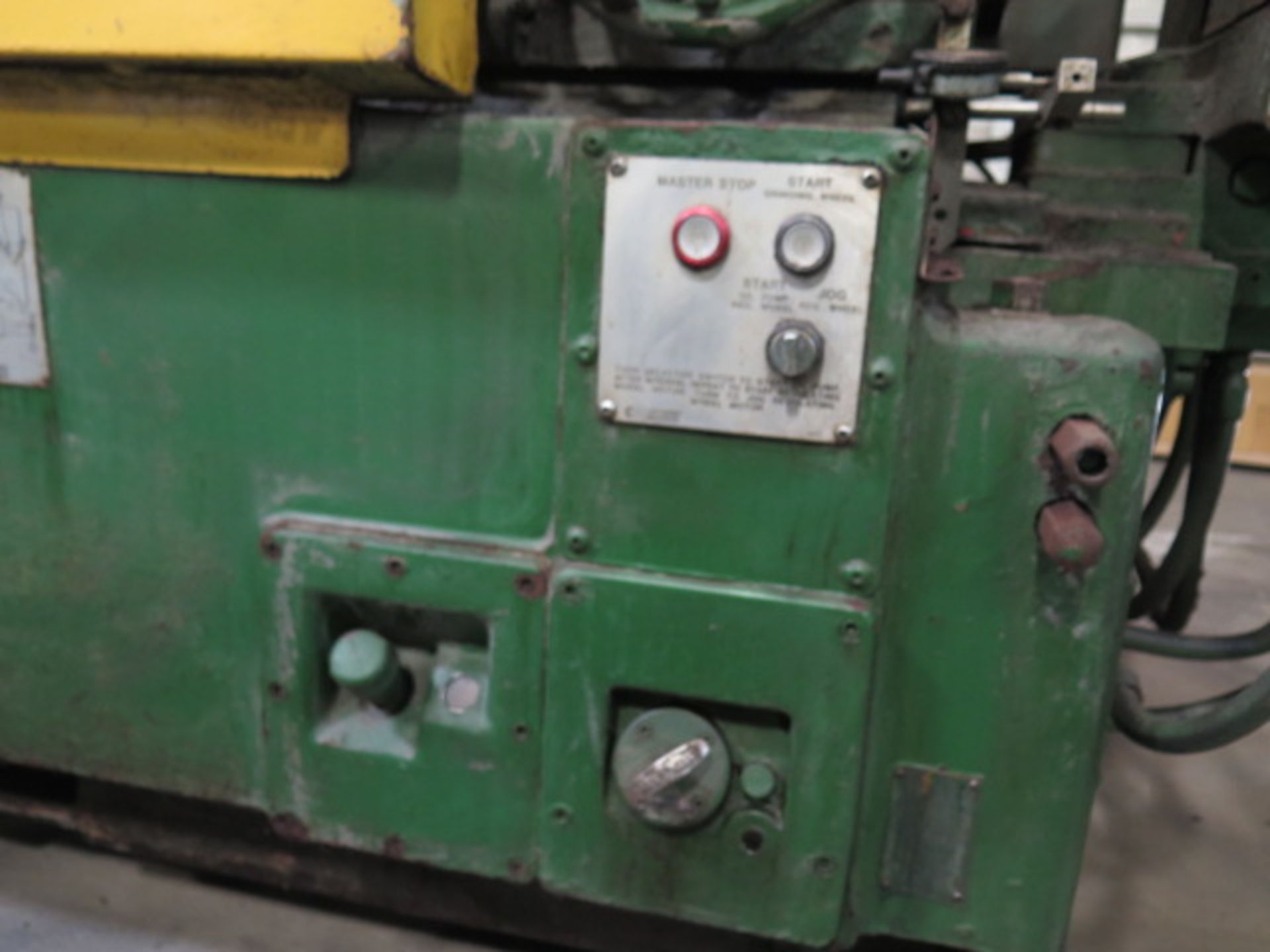 Cincinnati Centerless Grinder w/ Hydraulic Grinding Wheel Dresser ...