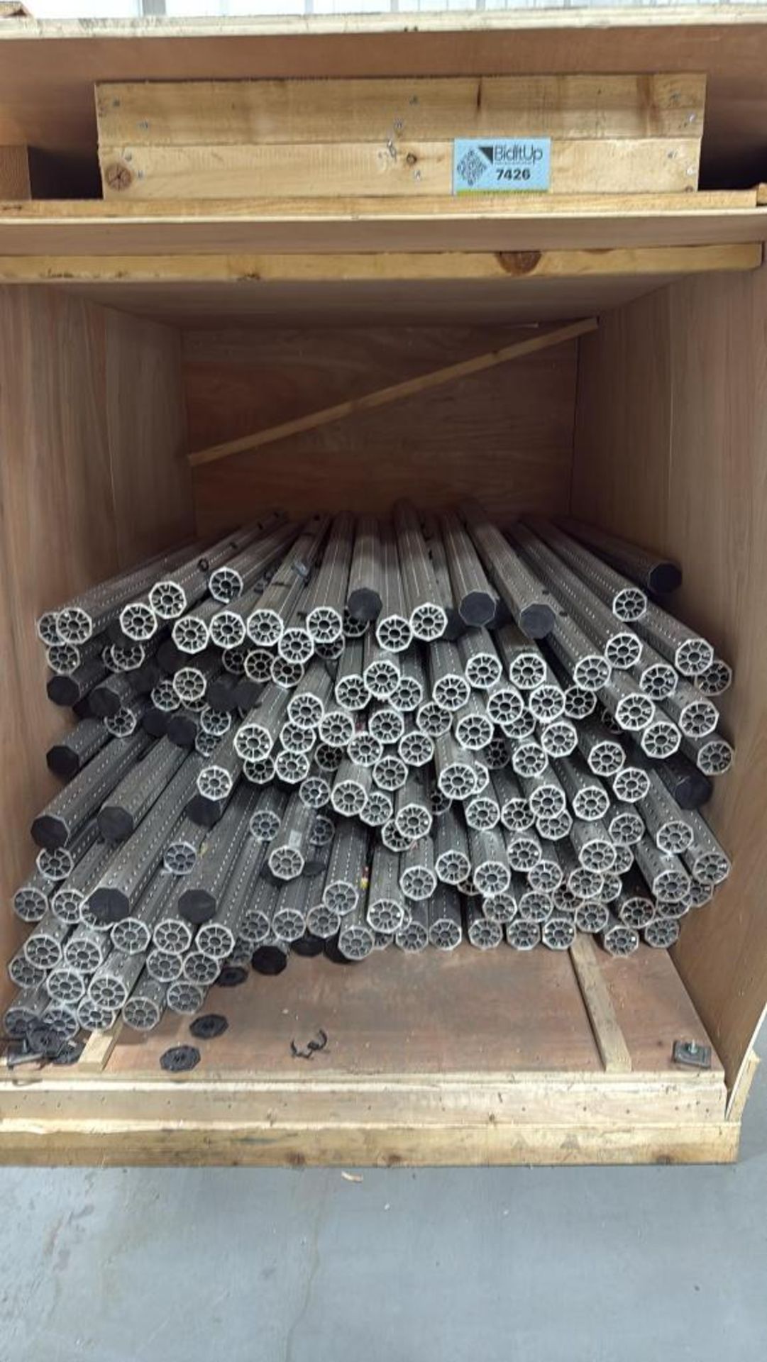 Lot F.EE Automation Aluminum machined drilling octagonal tube
