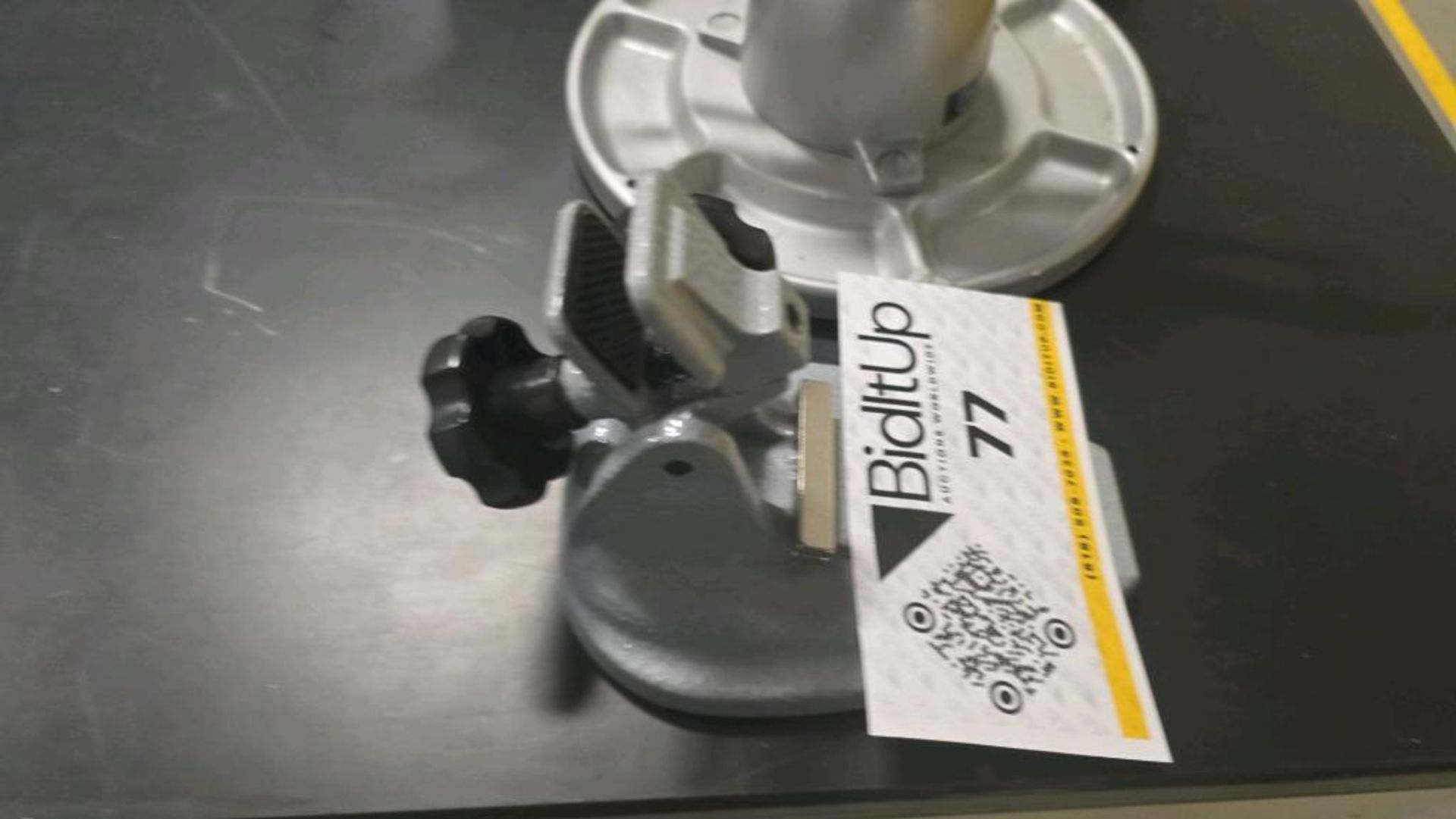 PanaVise Products Angle Vise; (2) Desktop Angle Vises