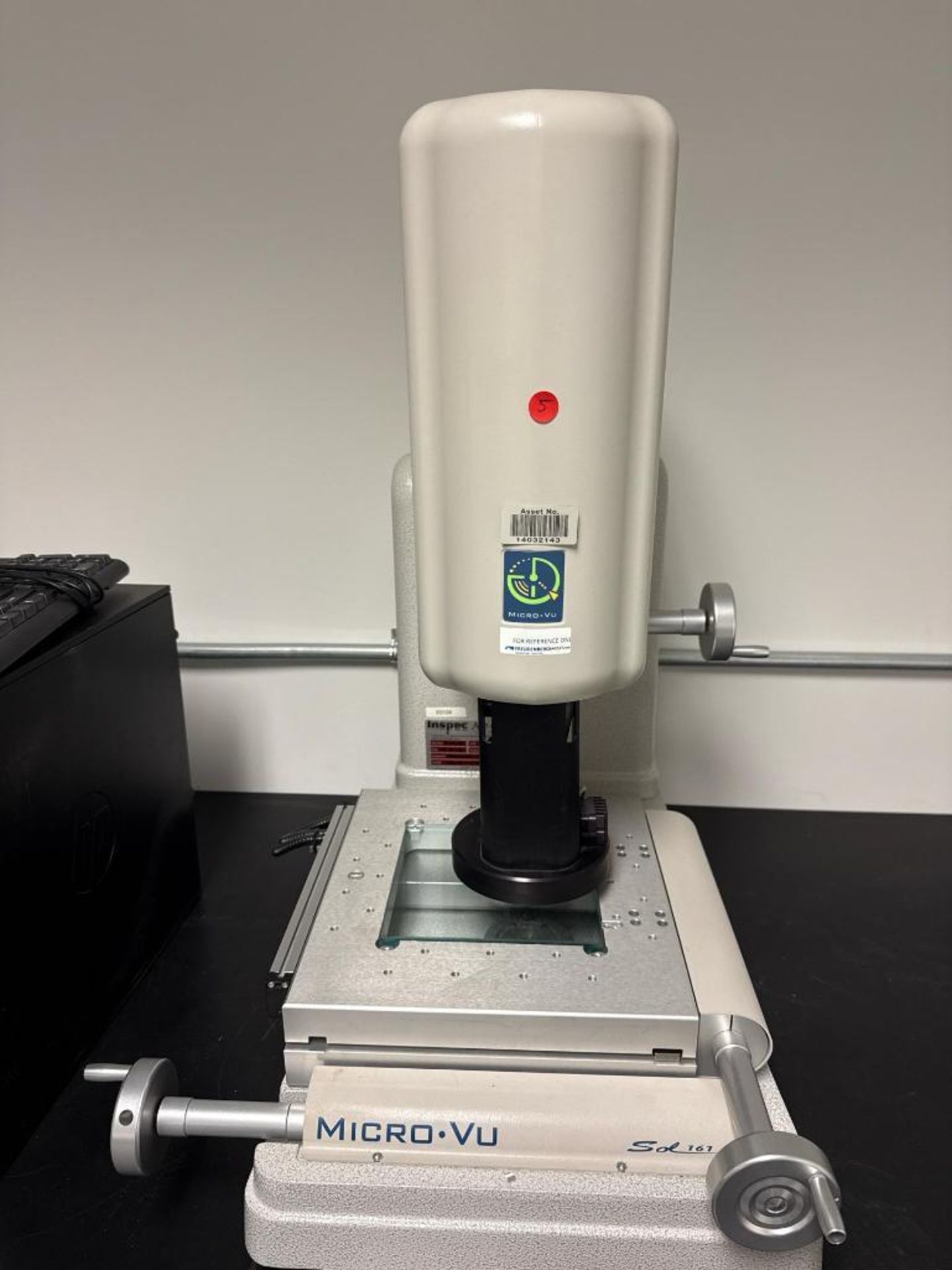 Micro Vu Sol 161; MicroVu Precision measuring machine Model: Sol 161 Sn ...