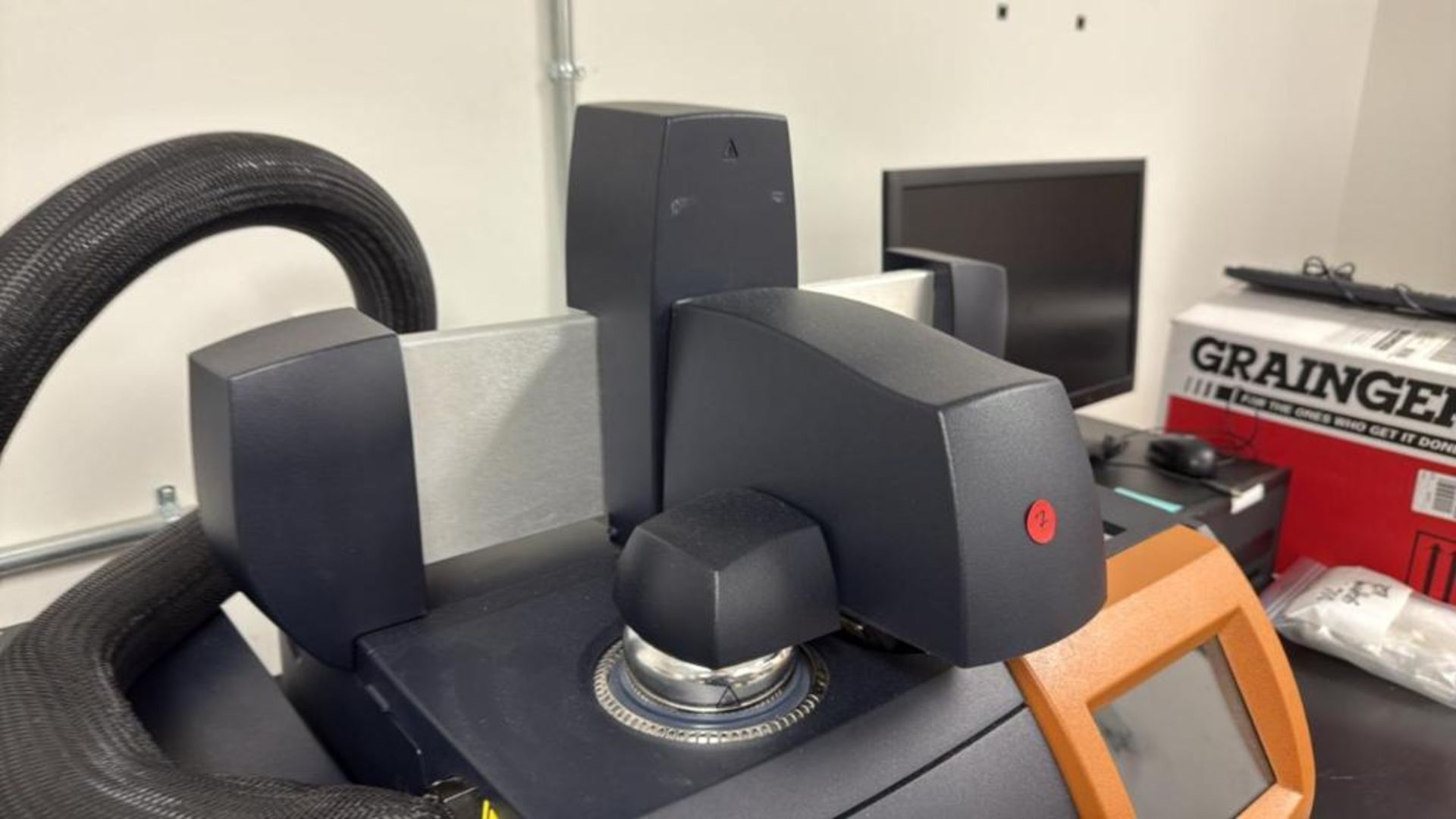 TA Instruments Differential Scanning Calorimeter #DSC25; Fusion Cell ...