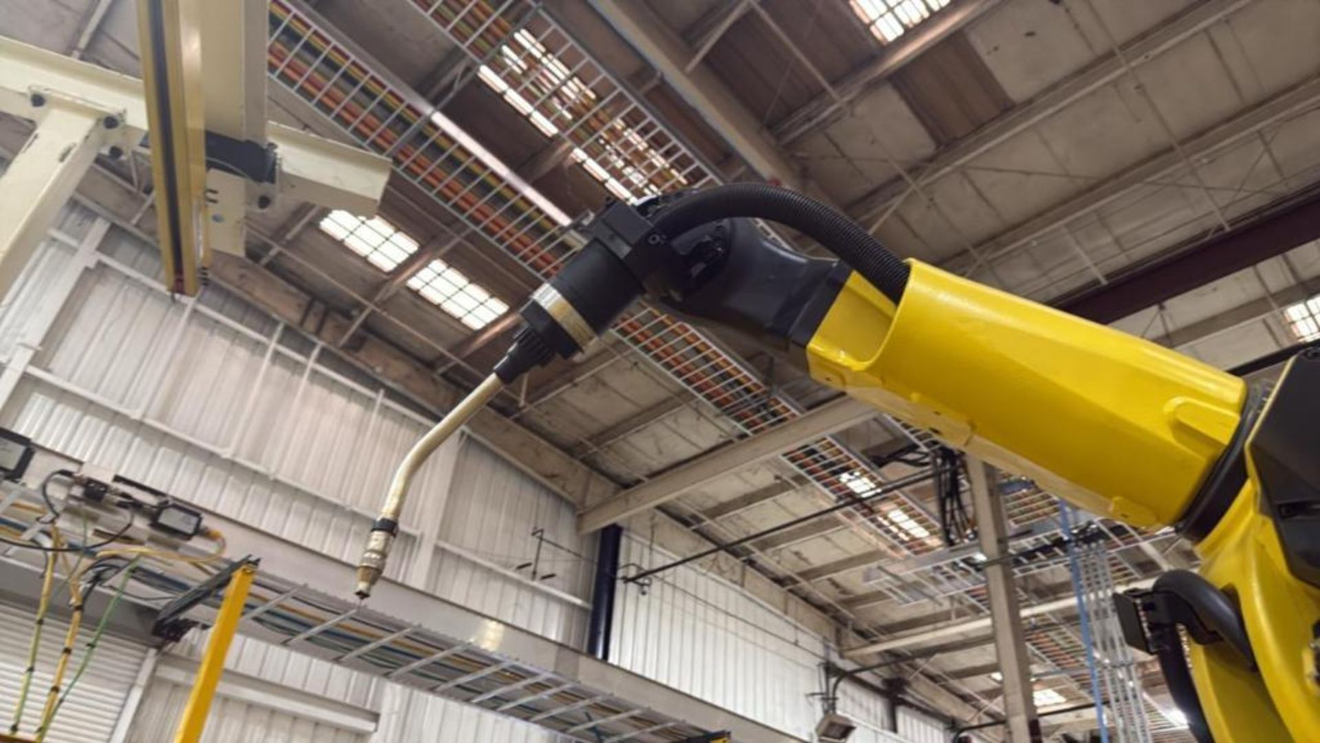 2019 Fanuc ARCMate 120iD/12L 6 Axis MIG Welding Robot; Fronius TPS400i ...