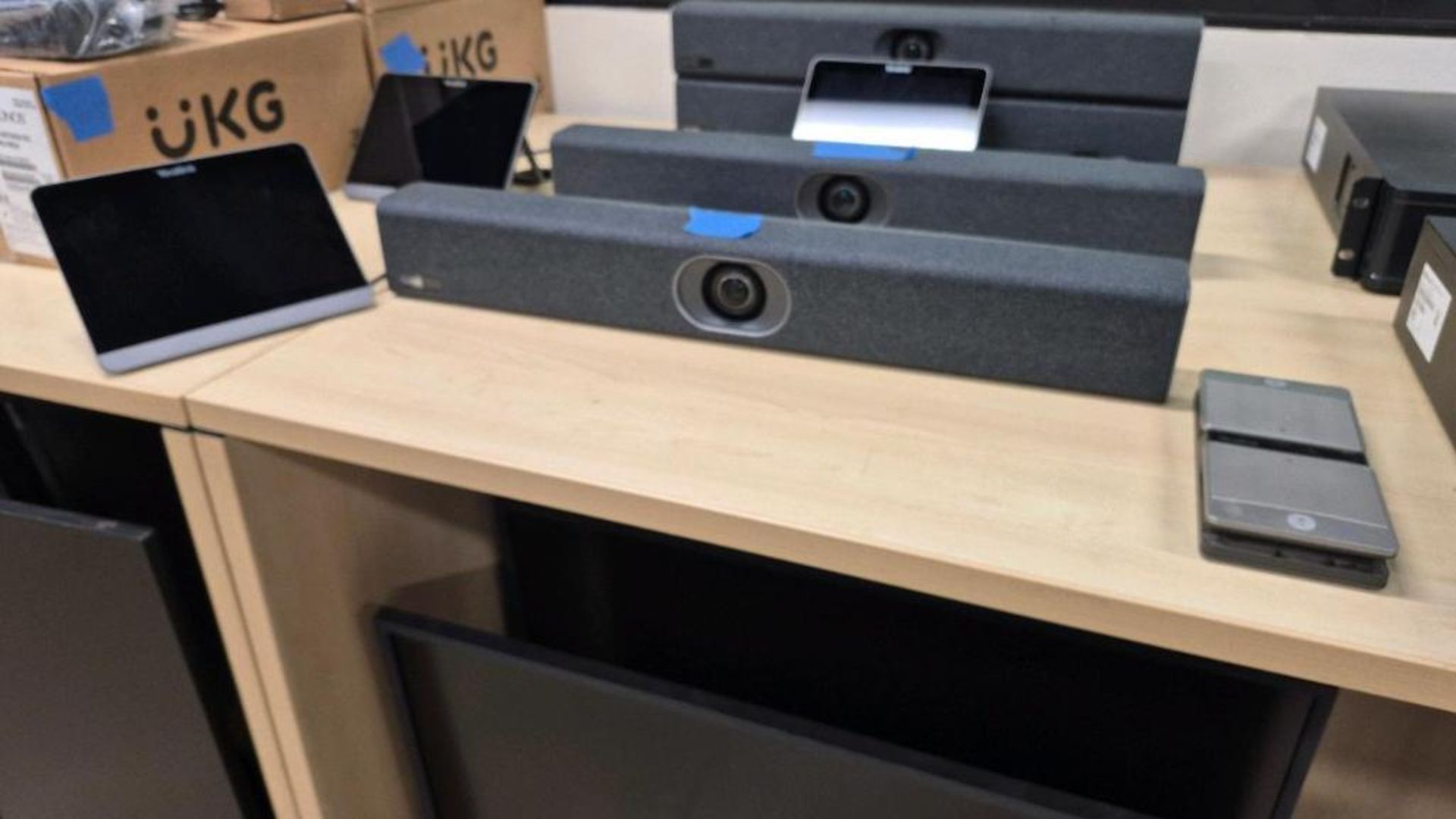 Yealink MeetingBar A20 Video Conferencing Bar With Touch Panel ...