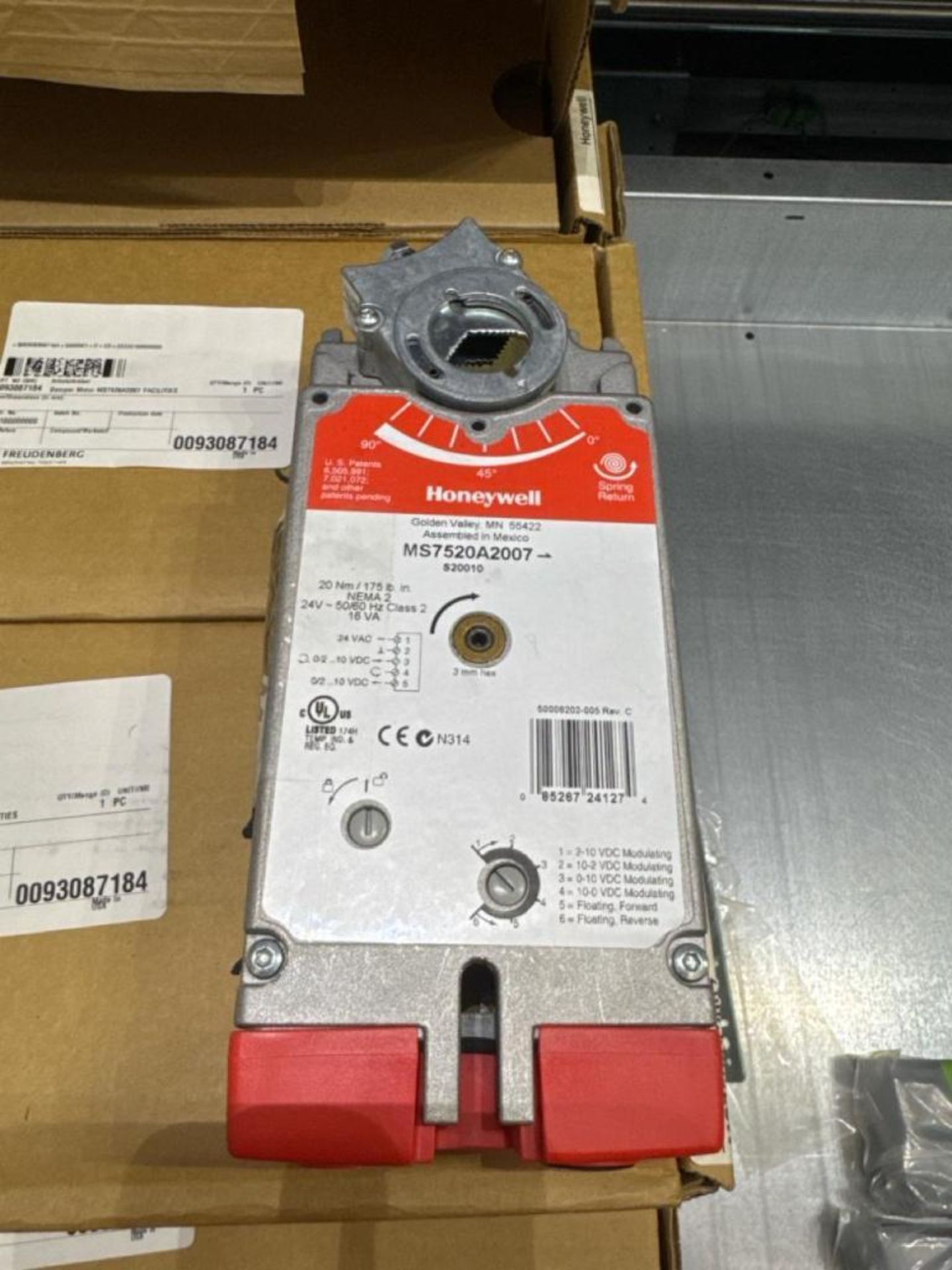 Divider Tray of 2022 - Damper Motors; (9) Honeywell MS7520A207007 ...