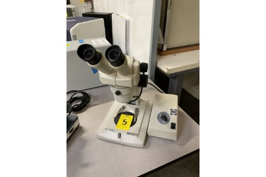 PARKS OPTICAL MICROSCOPE MODEL: P0-700