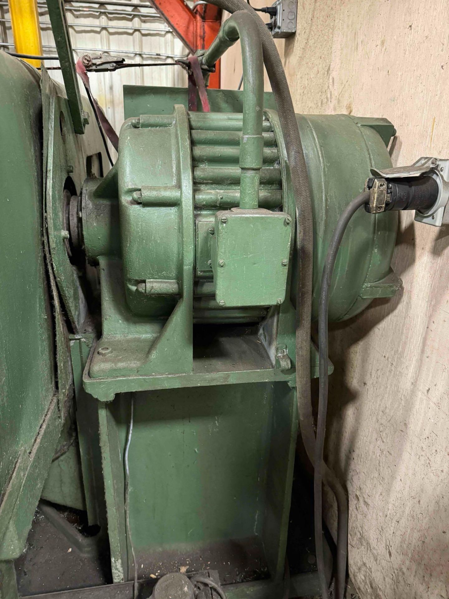 Loading Fee: Abrasive #18 Face Grinder S/N: 18-646 18" Diameter ...
