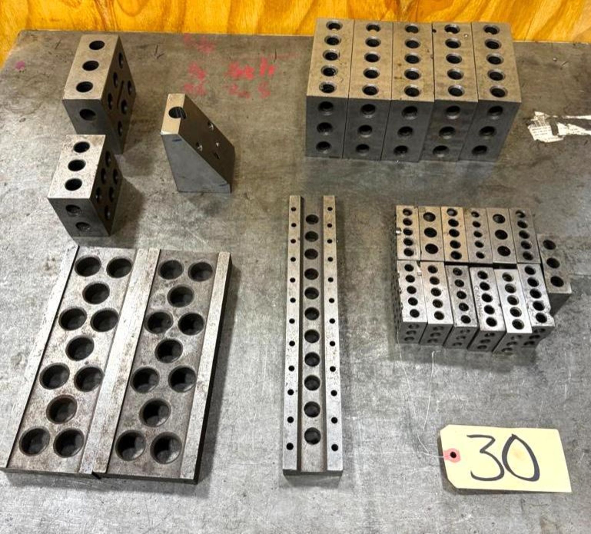 Lot of Miscellaneous Set Up Blocks (22) Pieces: (11x) 3" x 1" x 2" (5x ...