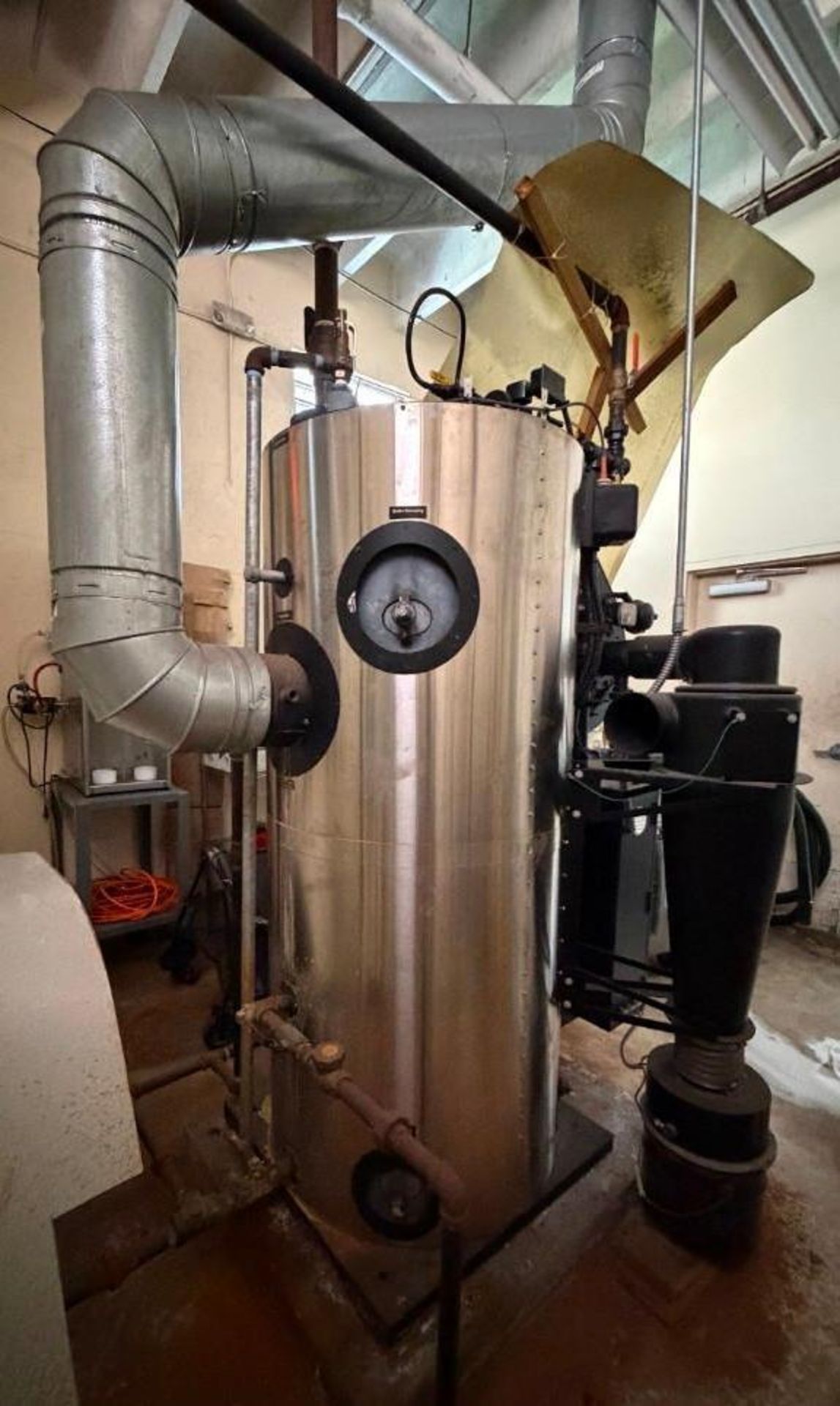 LOADING FEE: $1200 Fulton Vertical Spiral Rib Tubeless Boiler Model ...