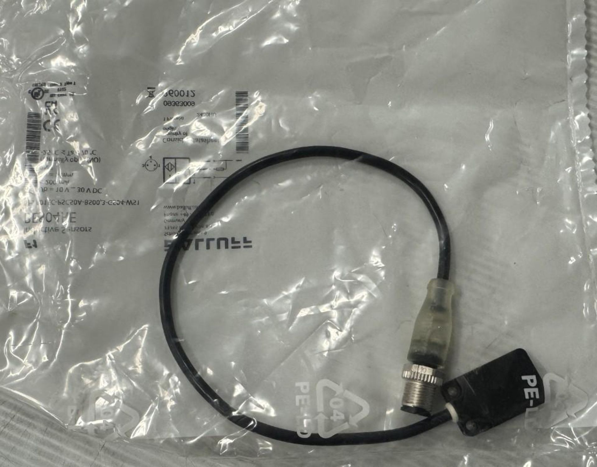 Lot of (4) Balluff #BES04RE Inductive Sensors