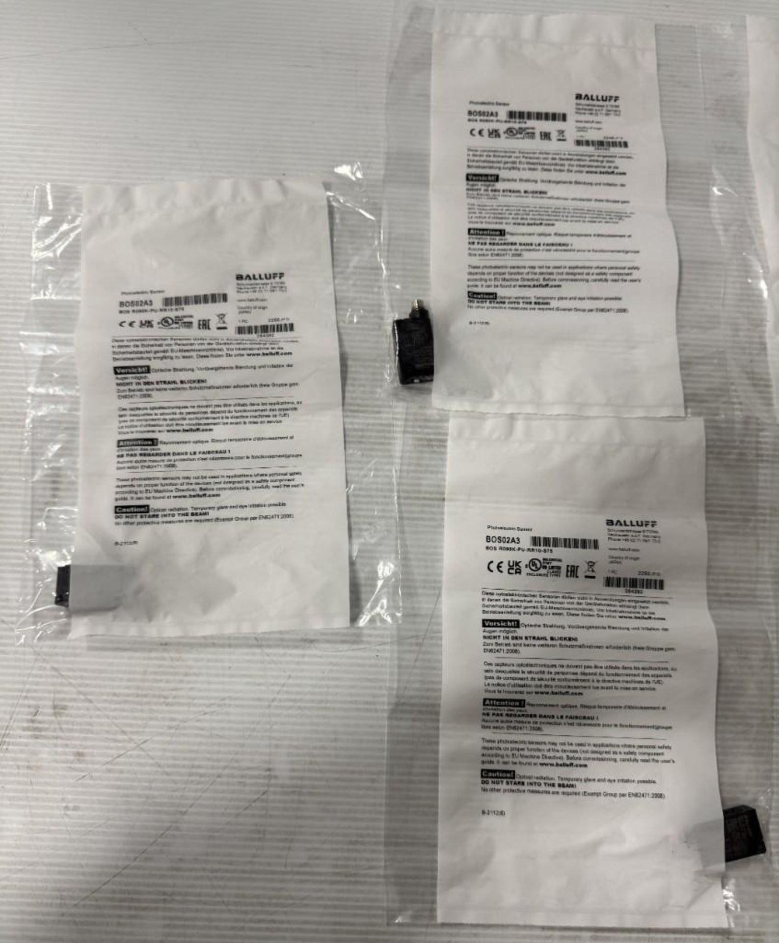 Lot of (7) Balluff #BOS02A3 Photoelectric Sensor