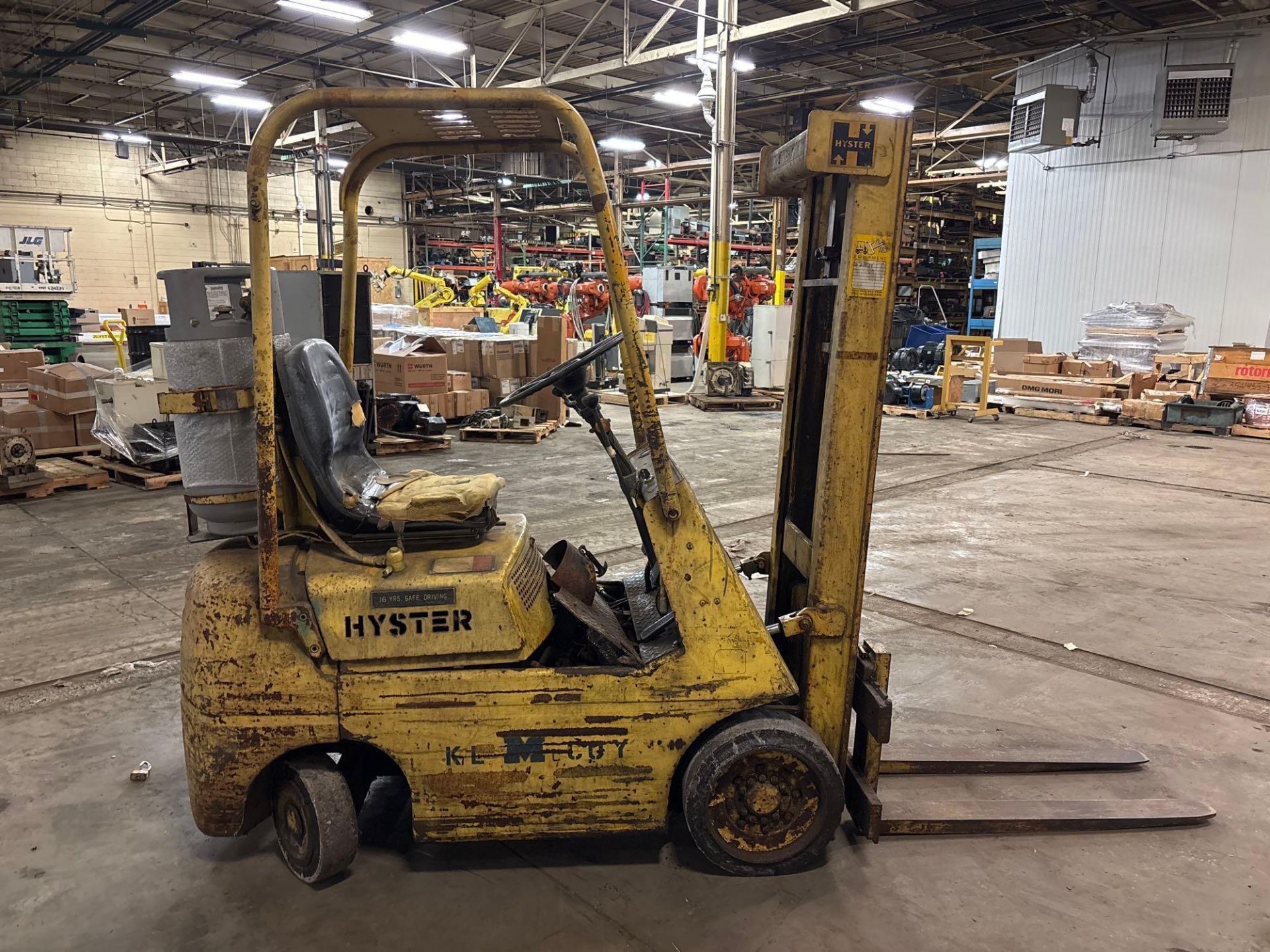 Hyster #S30A Forklift *Propane tank not included*