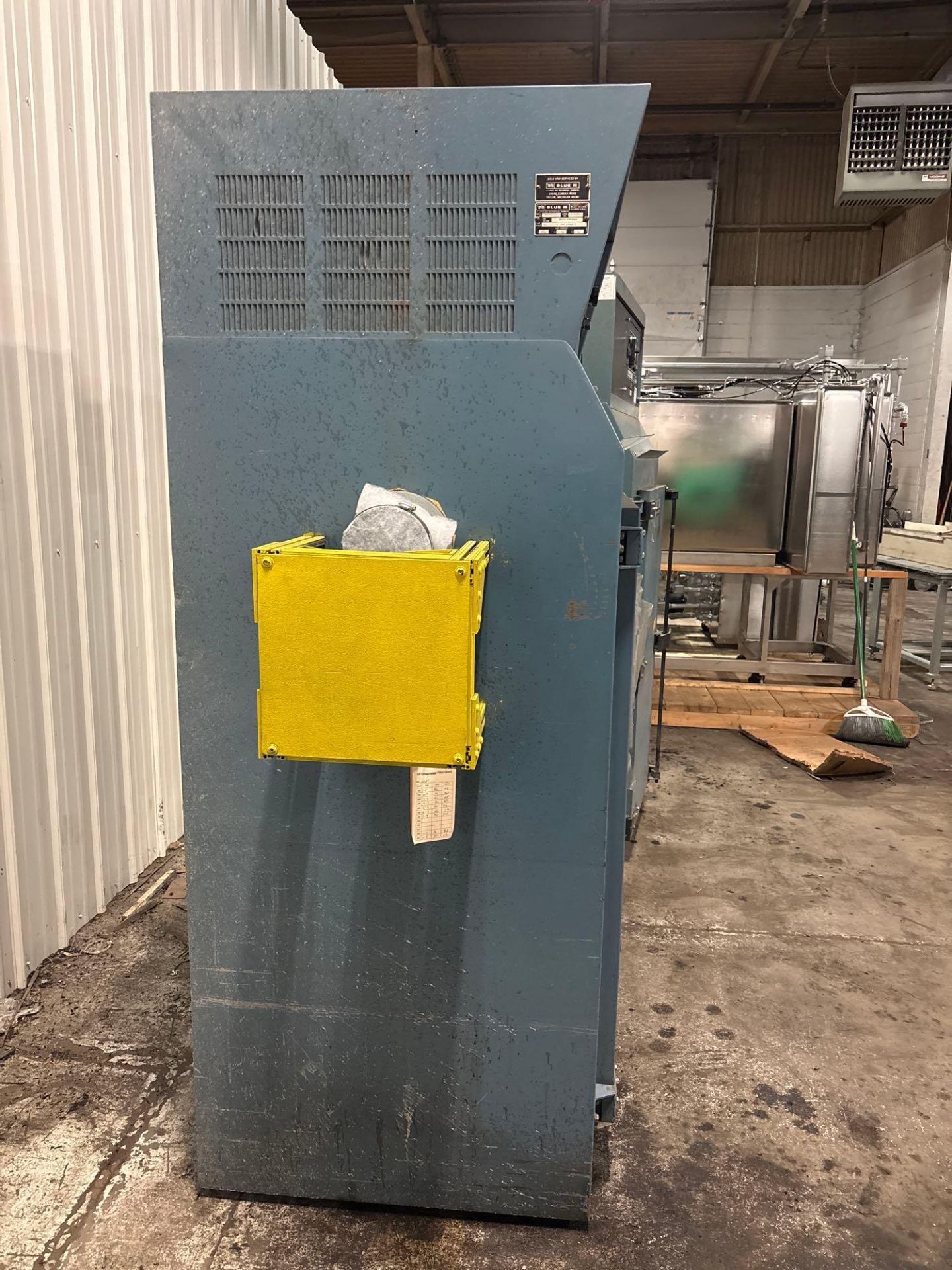 Blue M #EM-164G Furnace