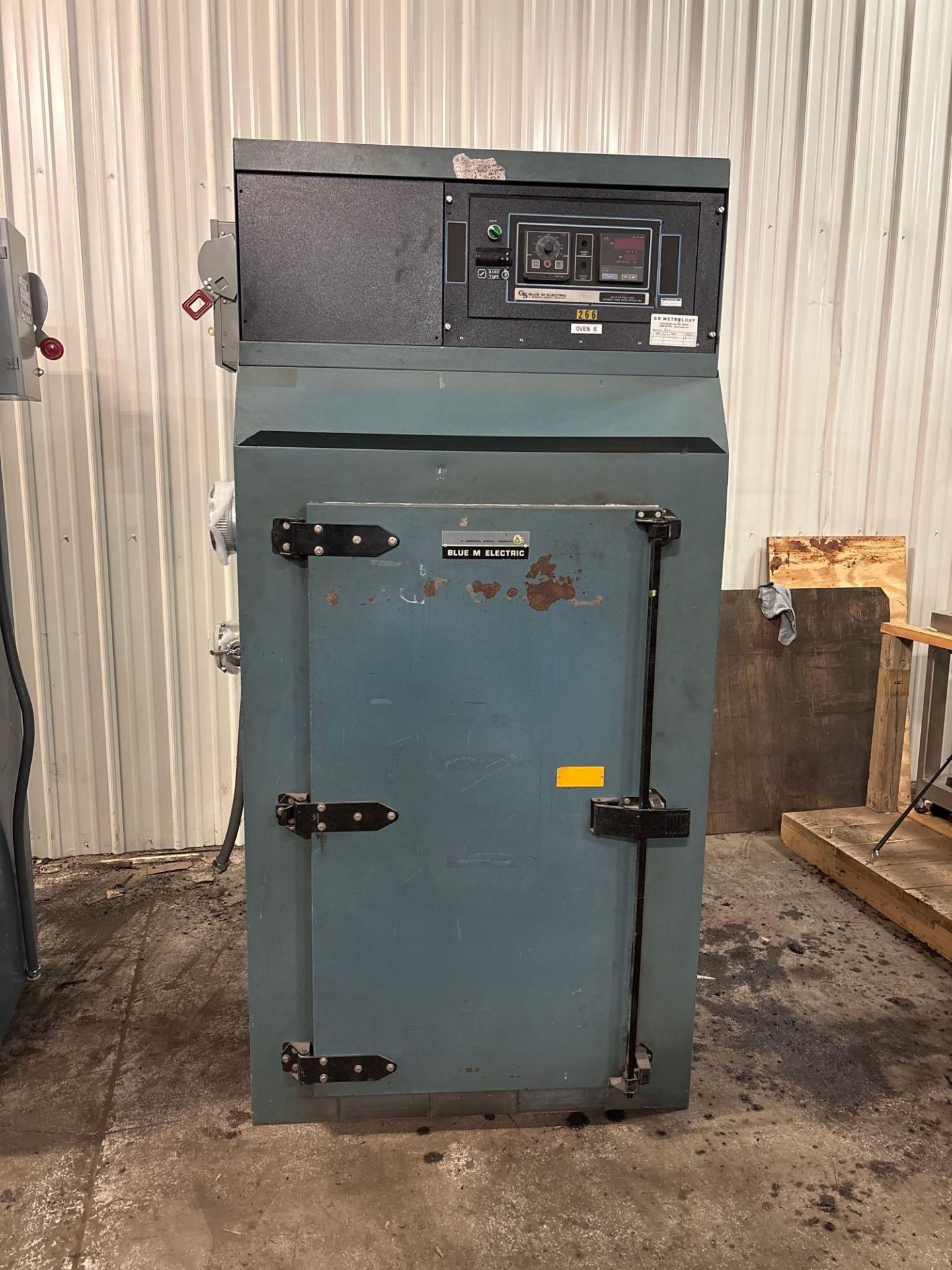 Blue M Electric #DCRI-166F-ST350 Furnace