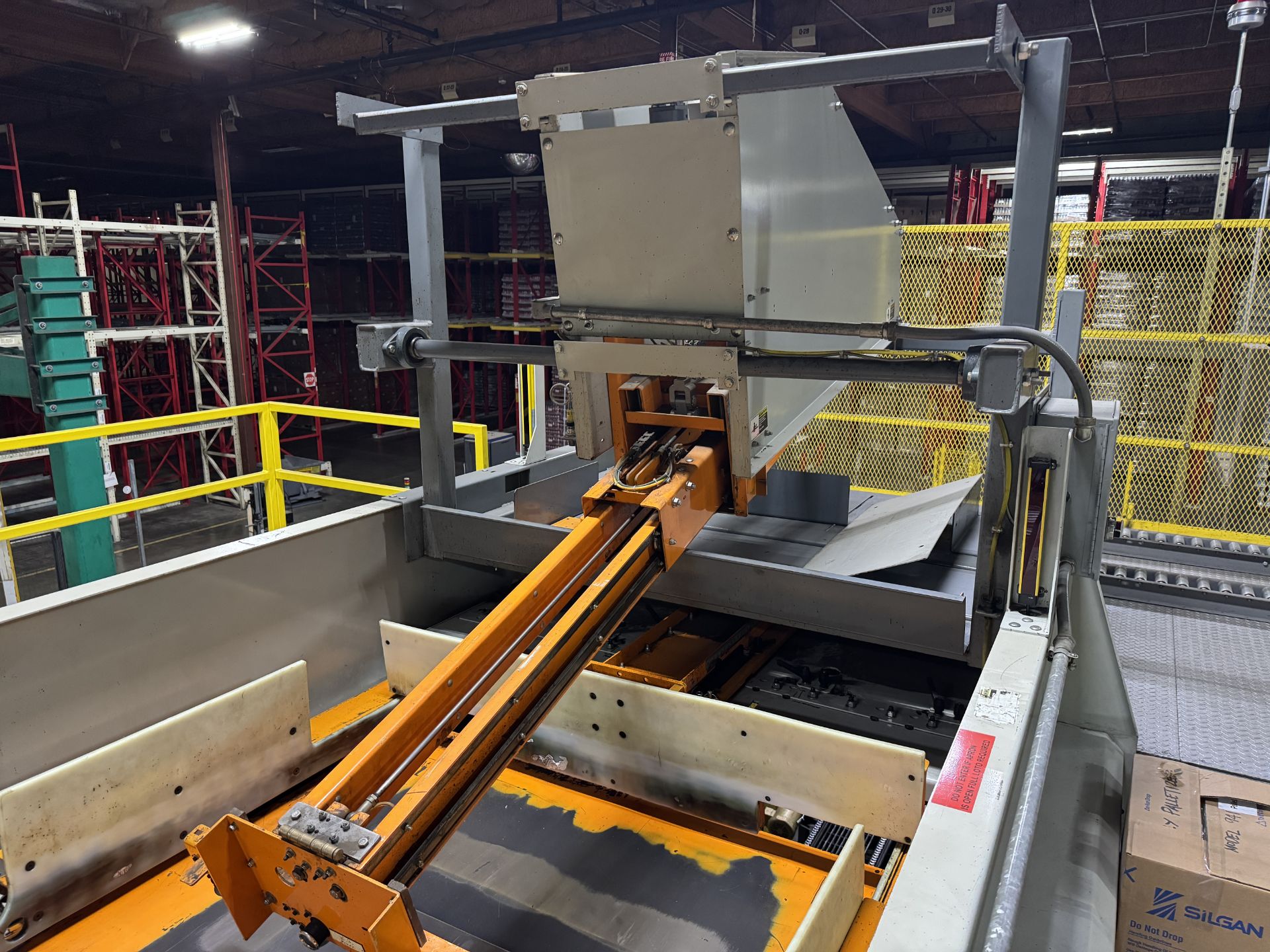 Alvey High Level Full Case Case Palletizer L#1, model 941, s/n 01KG3119 ...