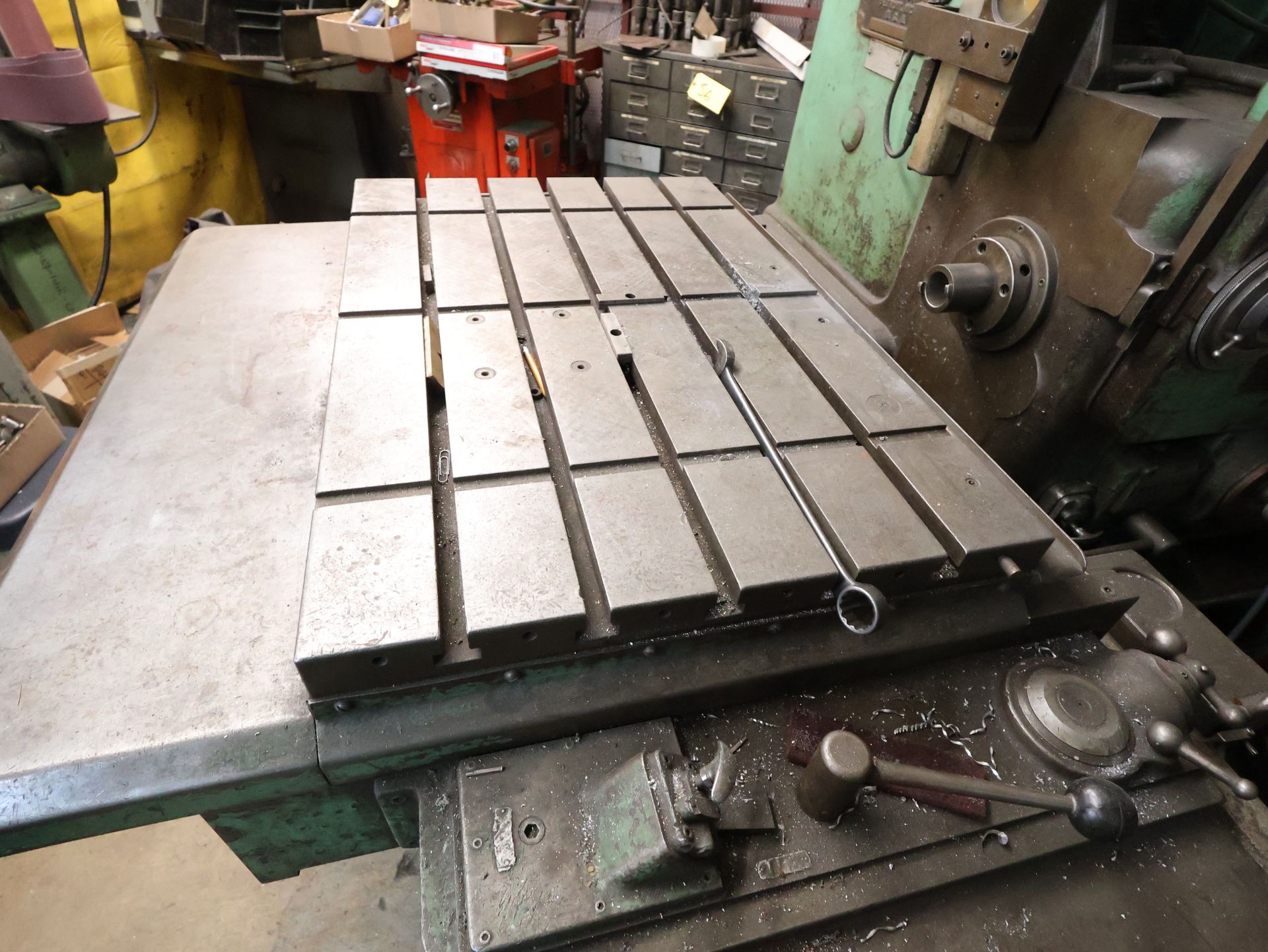 DeVlieg Mdl. 2B-36 Jigmil, w/ 24" x 36" Table, 50 Taper Spindle, 2400 ...