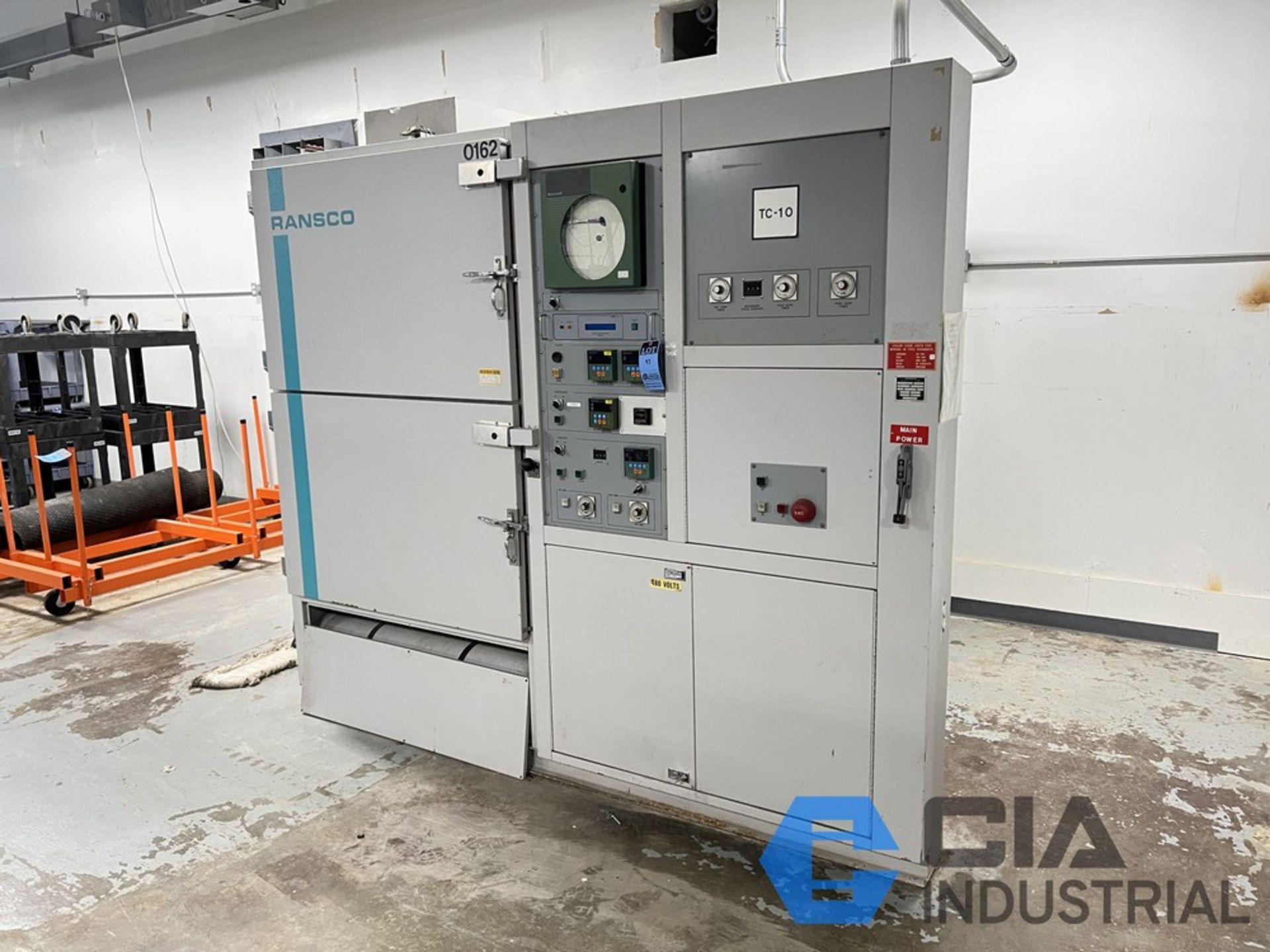 RANSCO IND. MODEL 7108-1 VERTICAL TWO-ZONE ENVIROMENTAL CHAMBER; S/N ...