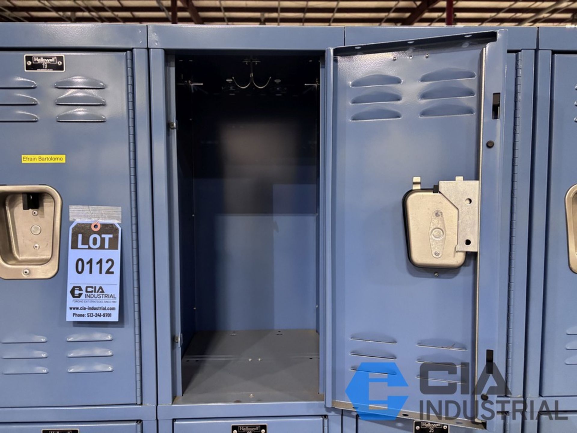 9-COMPARTMENT HALLOWELL LOCKERS