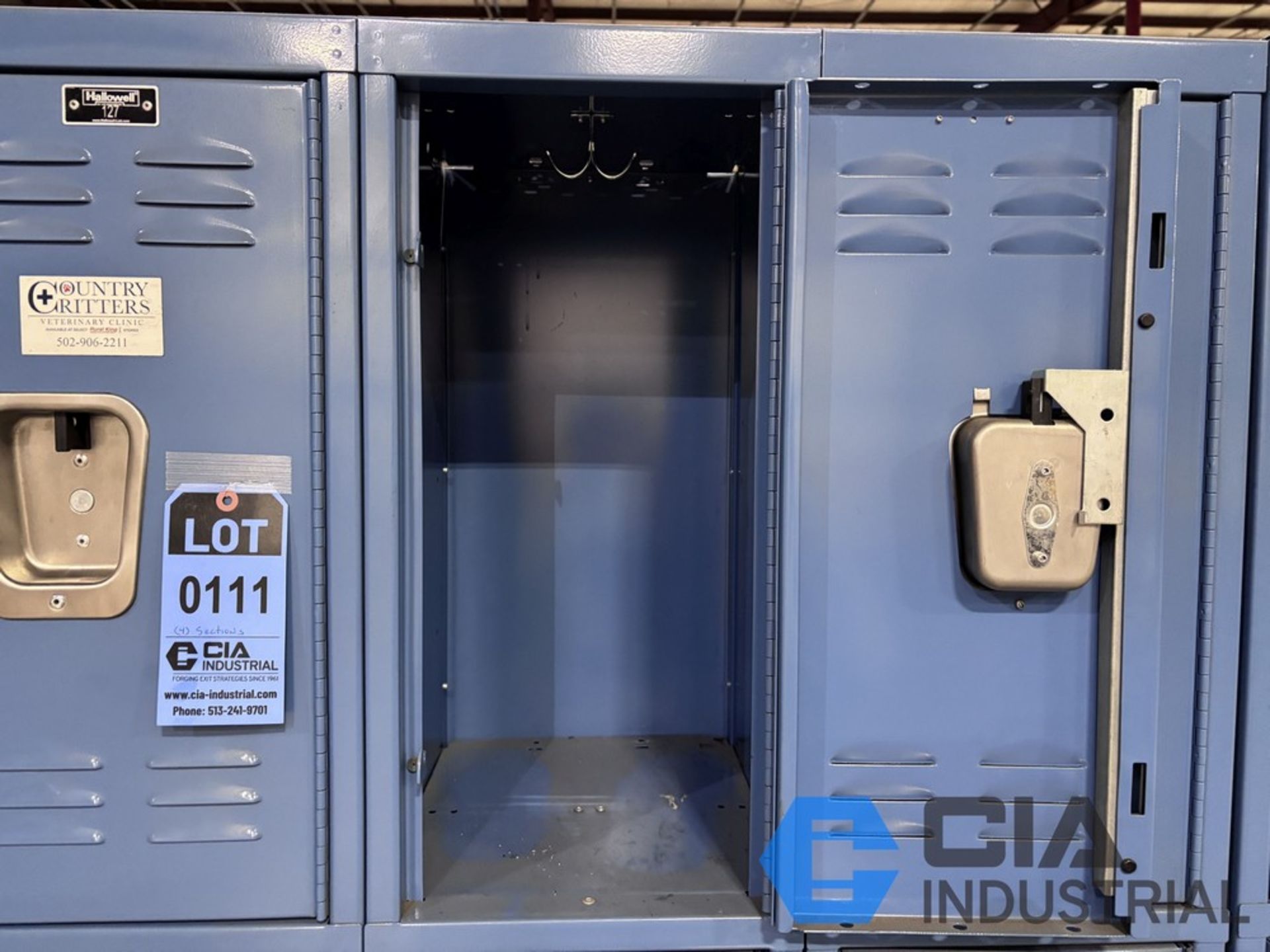 9-COMPARTMENT HALLOWELL LOCKERS
