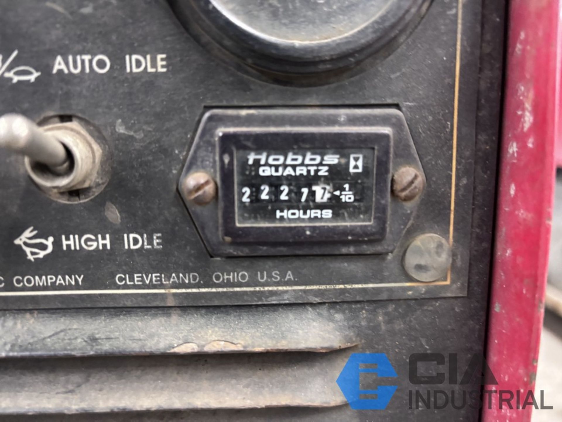 225 AMP LINCOL MODEL RANGER 8 PROPANE POWERED WELDER / GENERATOR; S/N ...