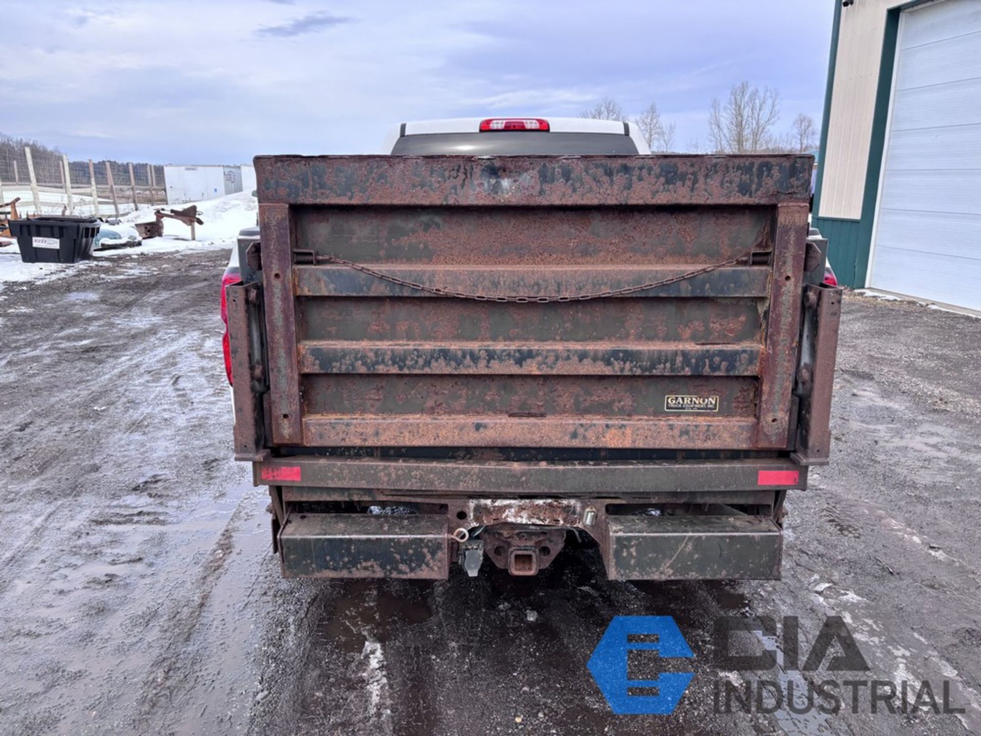 2017 CHEVROLET SILVERADO 2500 HD 4X4 DIESEL PICKUP WITH LIFT GATE; VIN ...