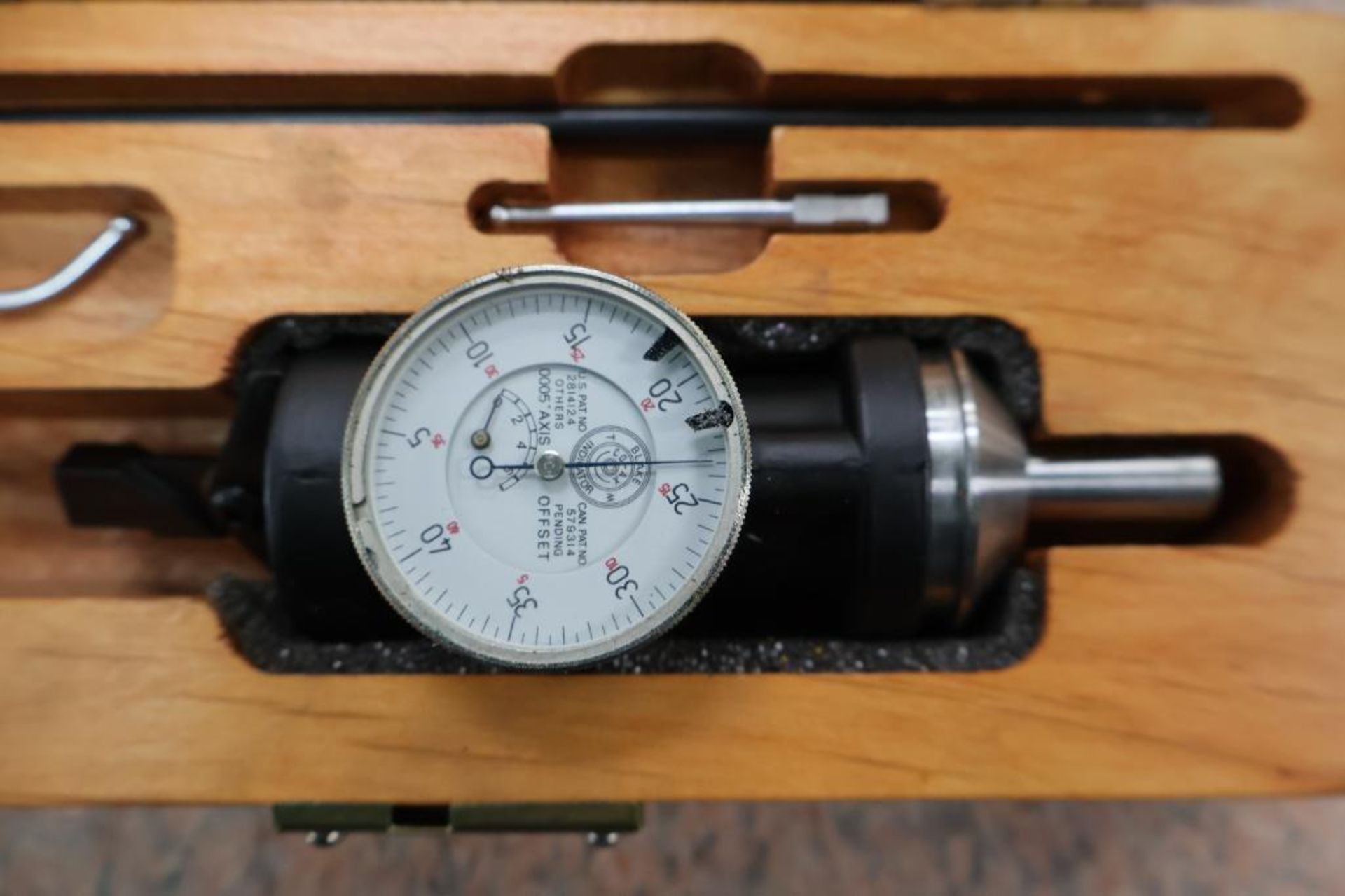 Co-Axial centering indicators