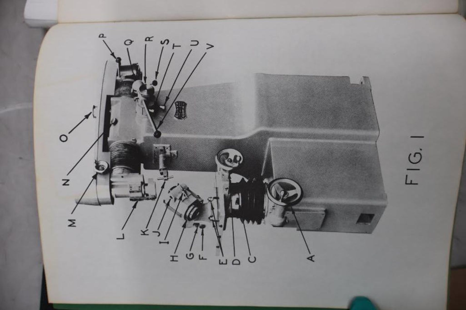 Oliver 300HD Ace Tool & Cutter Grinder w/ tooling