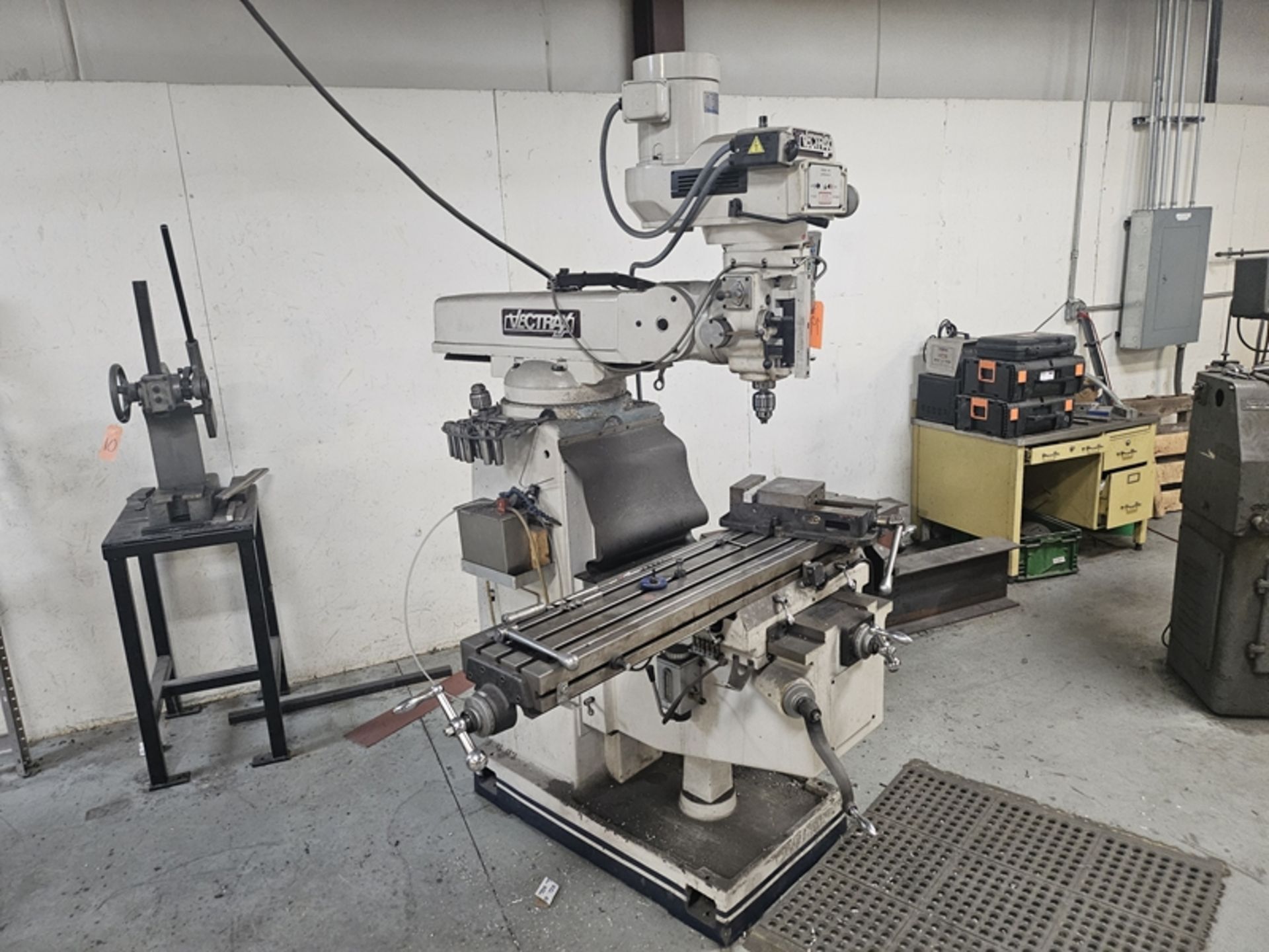 VECTRAX milling machine Model: GS20V