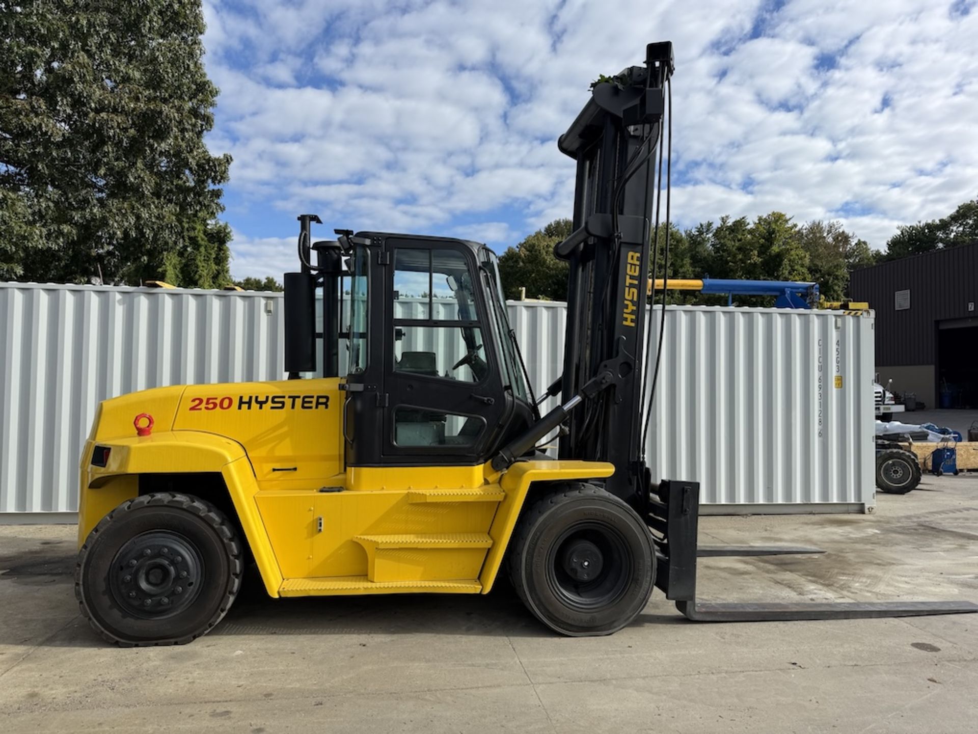 Make: hyster, model: h250hd, sn: f007e02593a. 25,000lb lift capacity ...