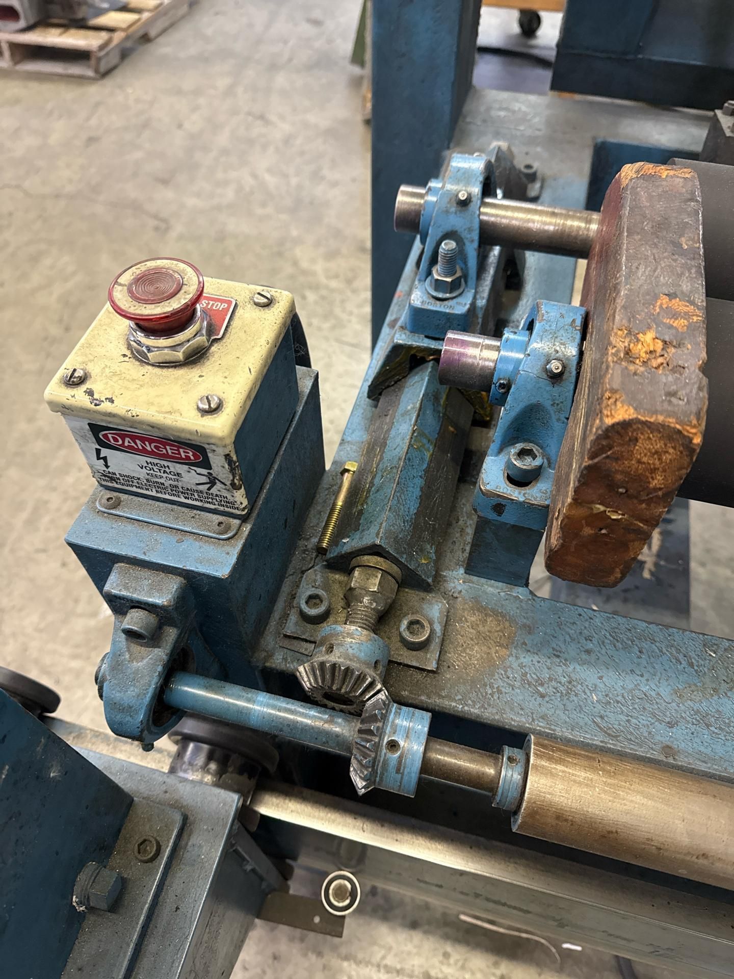 Custom Roller MachineIndustrial Roller/ Slitter/Rewinder Machine ...