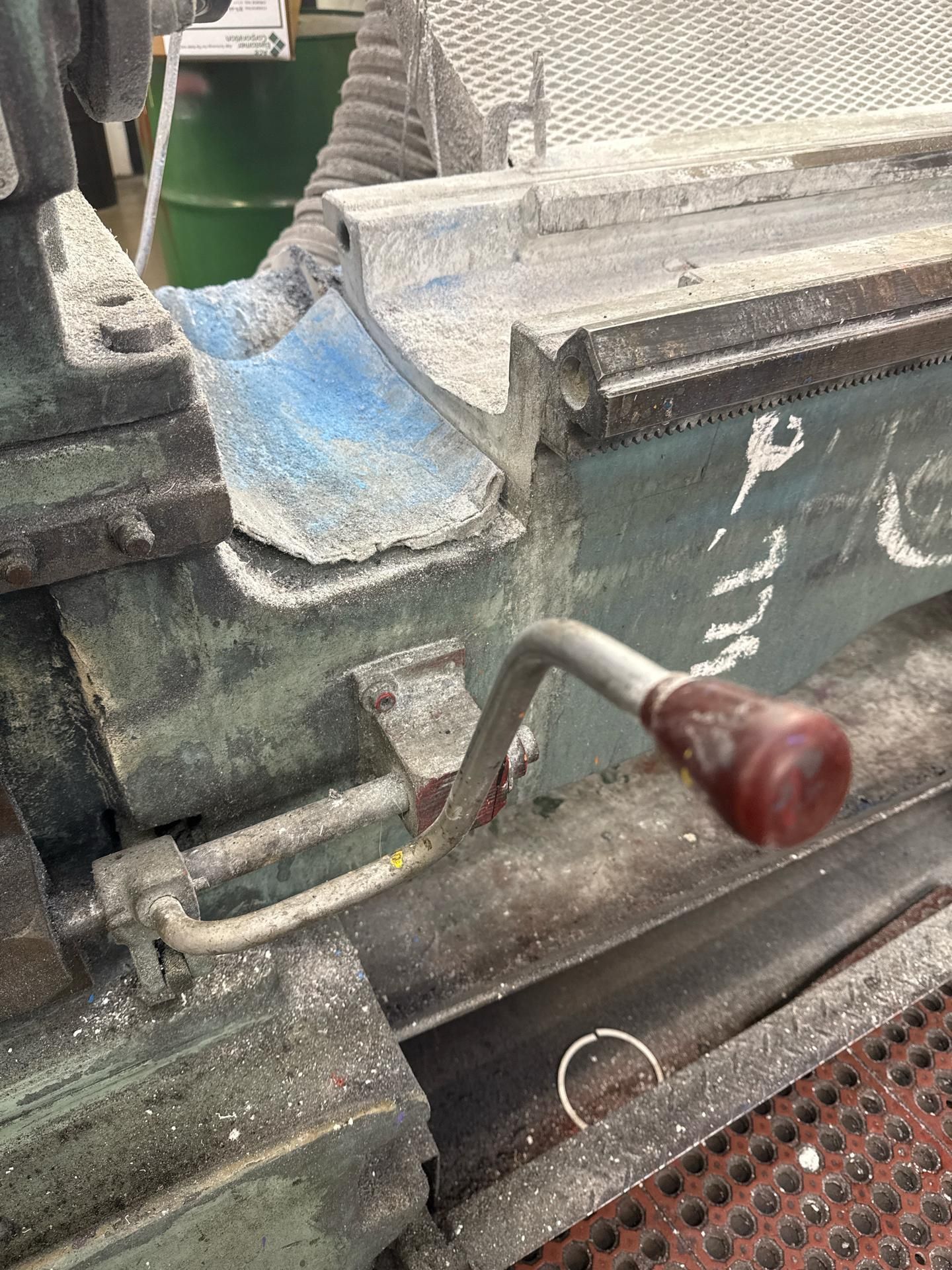 Model: LG-2080DS Type: Gap Bed Engine Lathe Serial Number: 980037 Swing ...