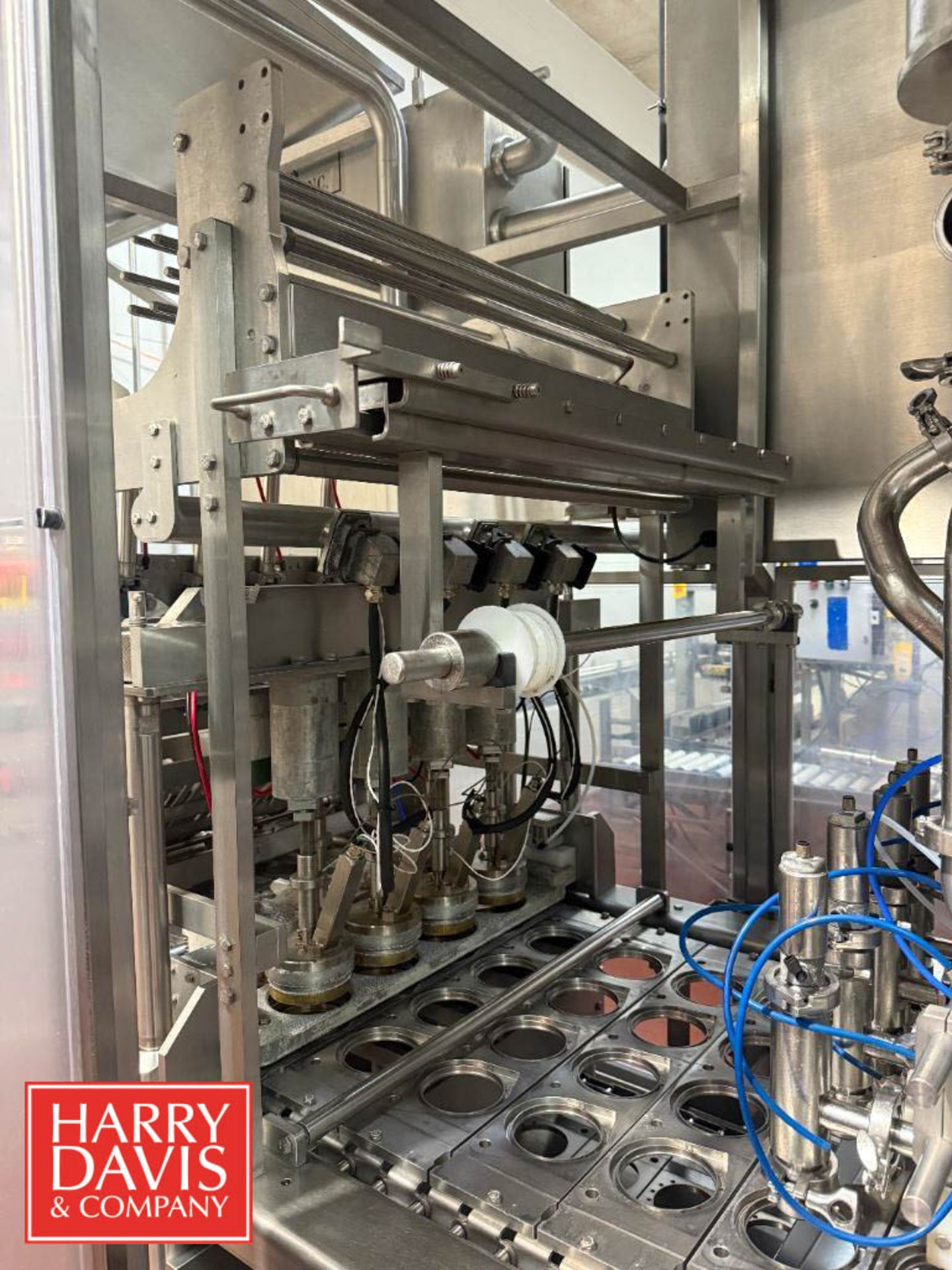 Modern Packaging 4-Lane Filler (6-12oz), S/N: MP880 with S/S Base ...